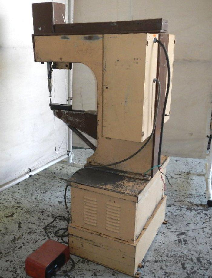 HAEGER MODEL HP6-B HYDRAULIC INSERTION PRESS | Blumberg Machinery Co.