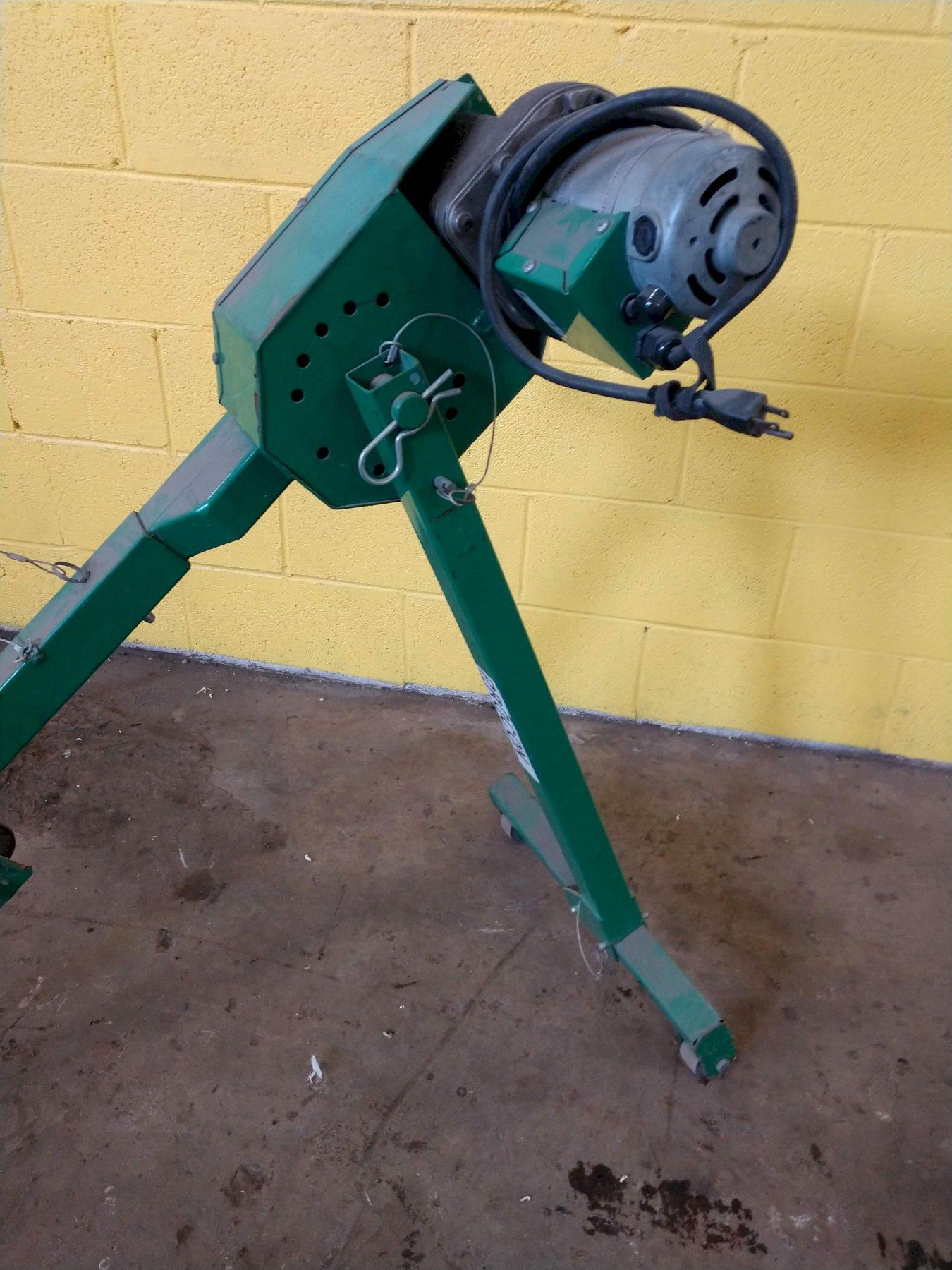 8000 LB GREENLEE MODEL #UT2 CABLE PULLER: STOCK 12971