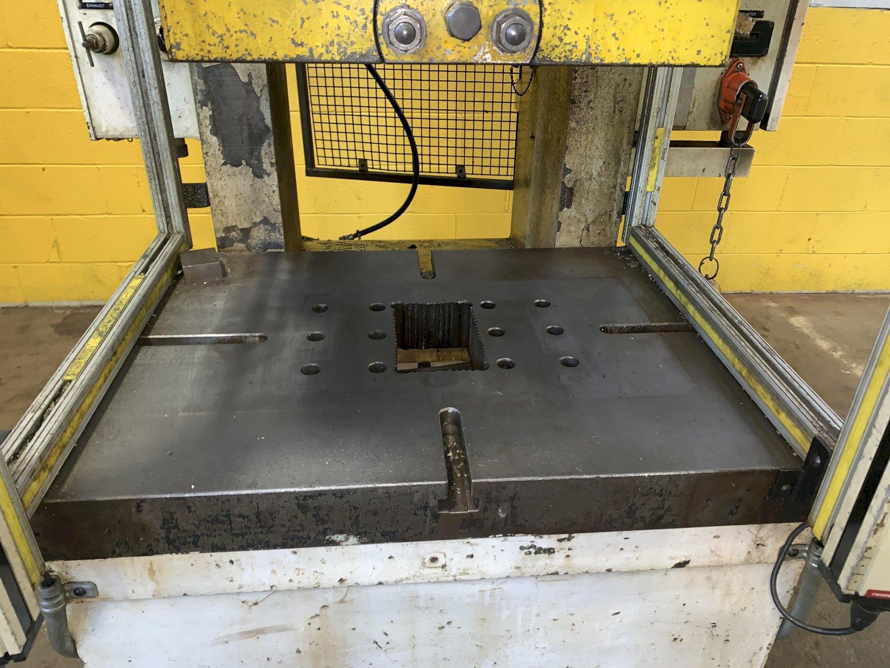 60 TON KOMATSU #OBS-60 OBI PRESS: STOCK #13044