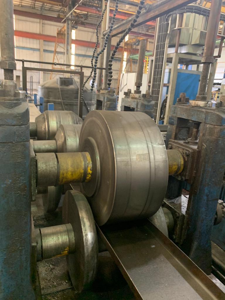 4″ x 4″ x .200″ Yoder Form Square /Weld Square Pipe Mill | Galaxie ...