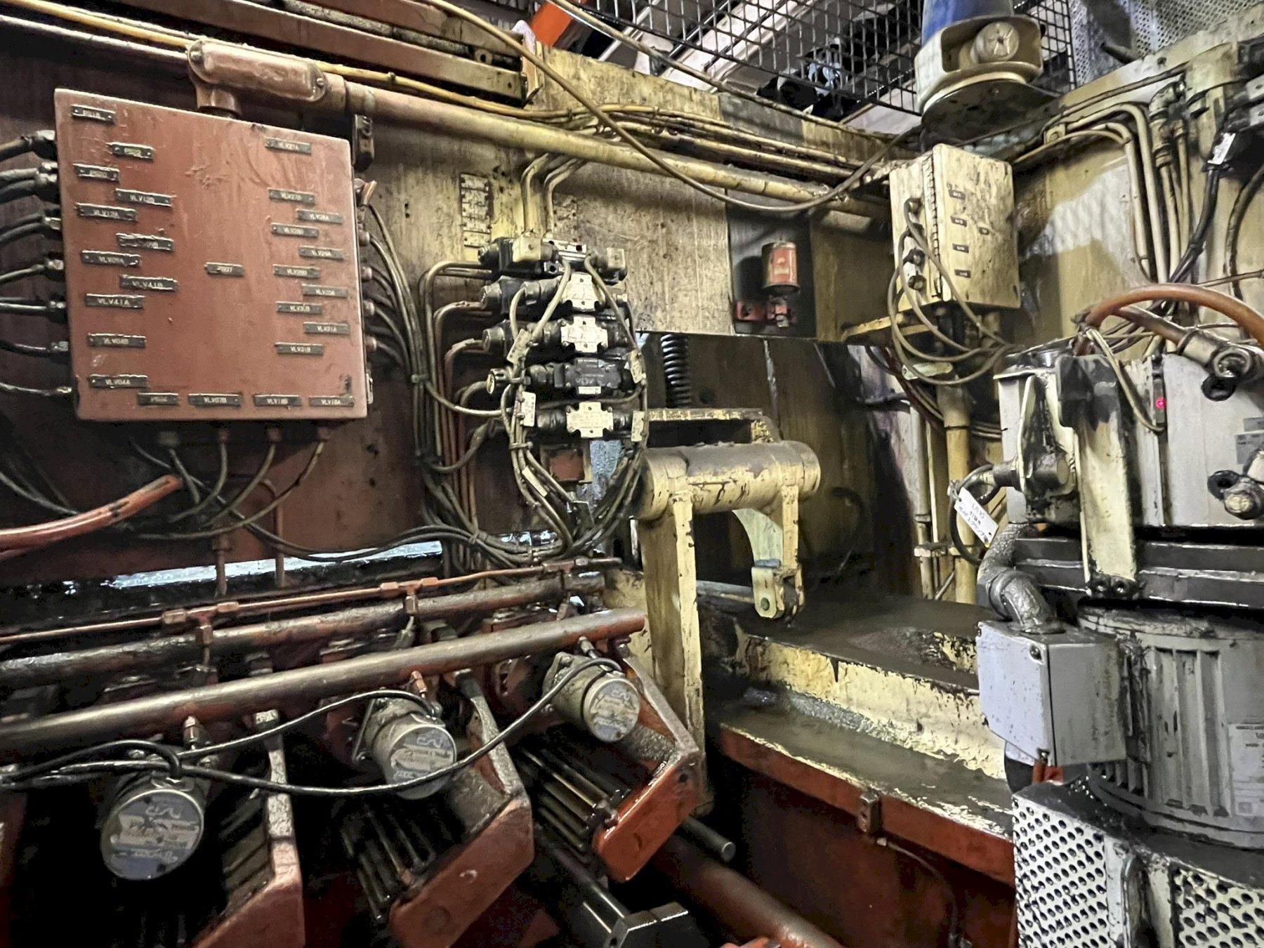 1 1/4″ National Model 1250 Five Die Cold Former | Hariton Machinery ...