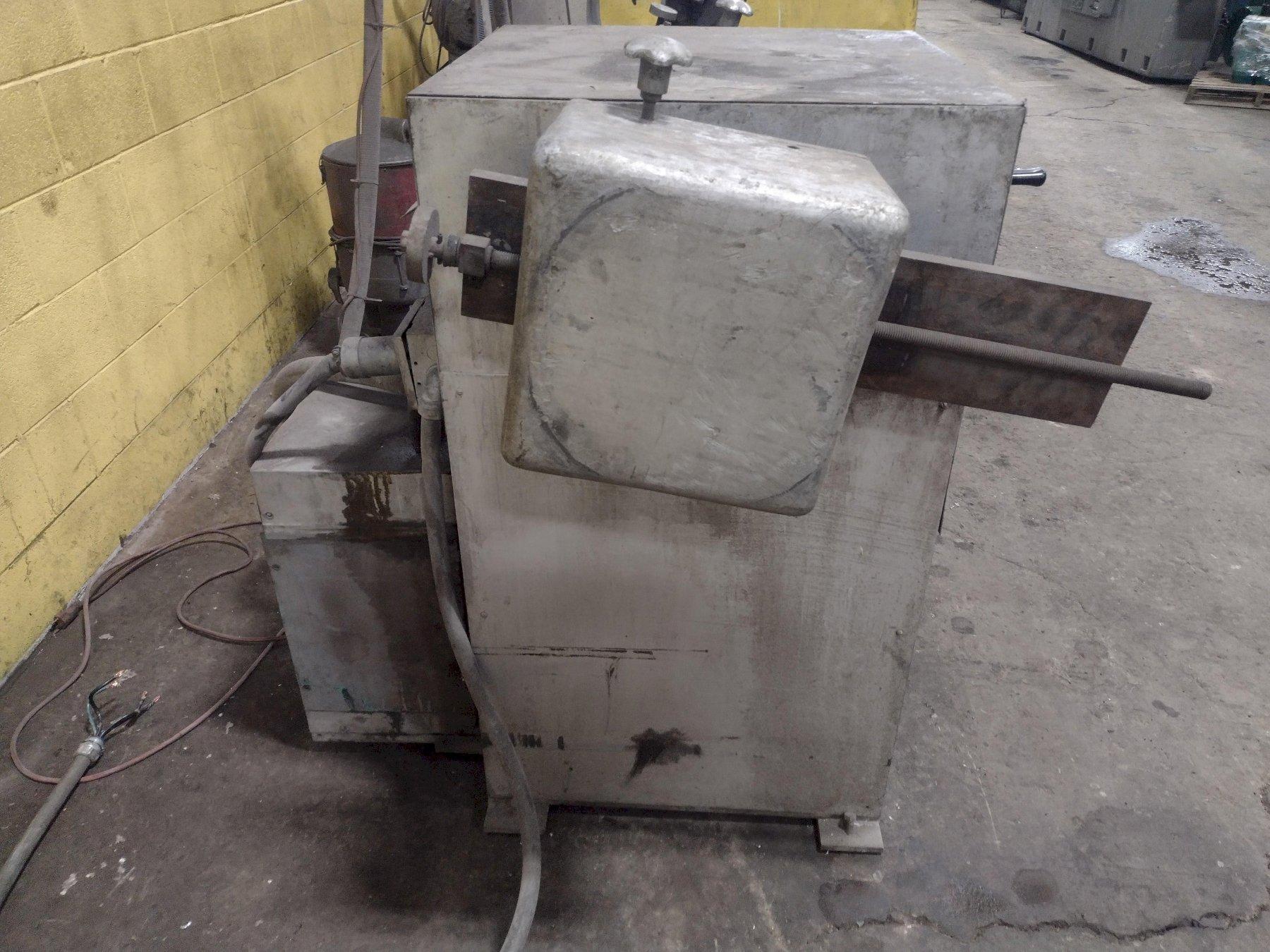 PETERSON MACHINE TOOL WELDING LATHE MACHINE SYSTEM: STOCK #17879