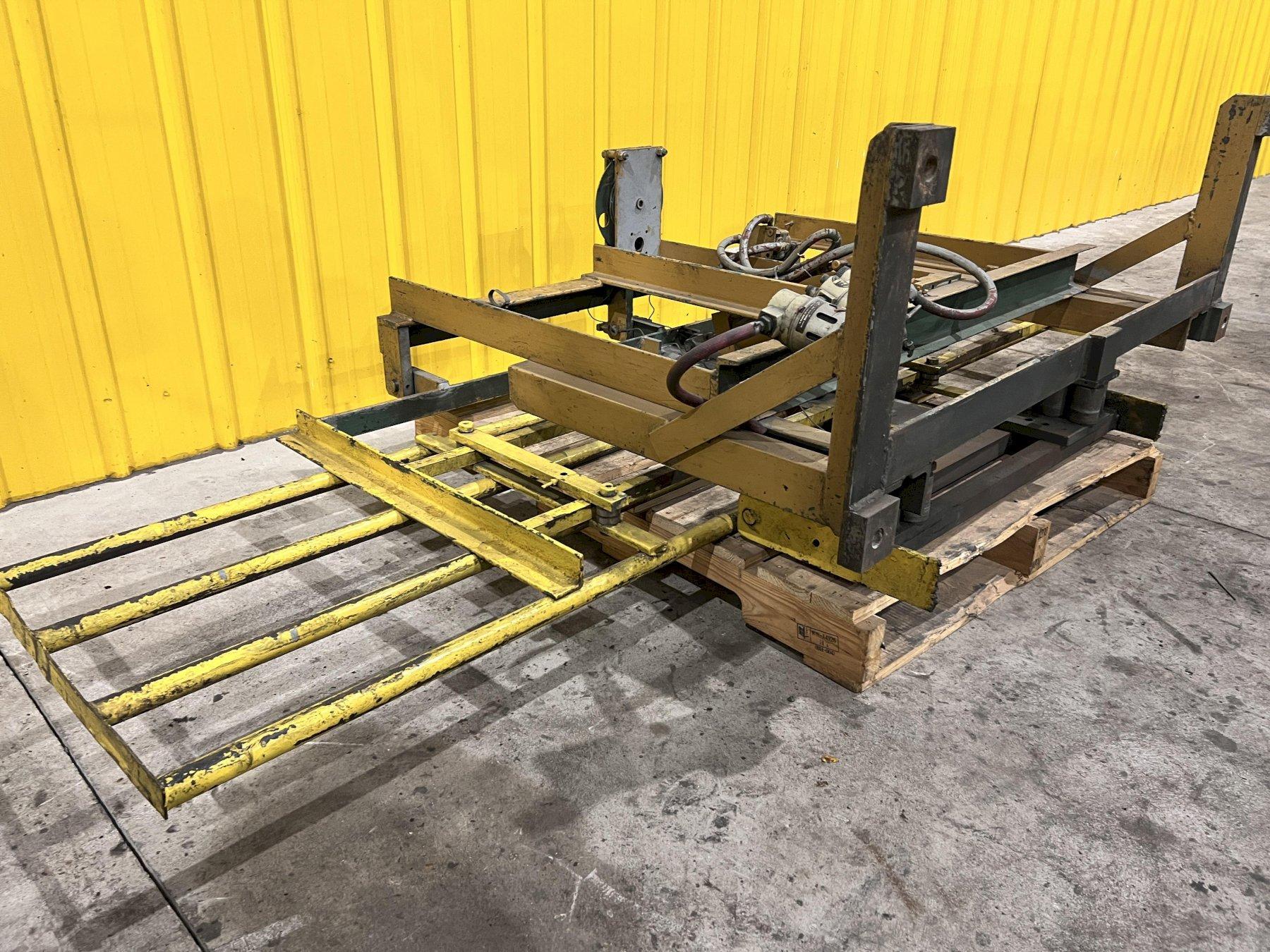 ROWE - Thread Tables | Machine Hub