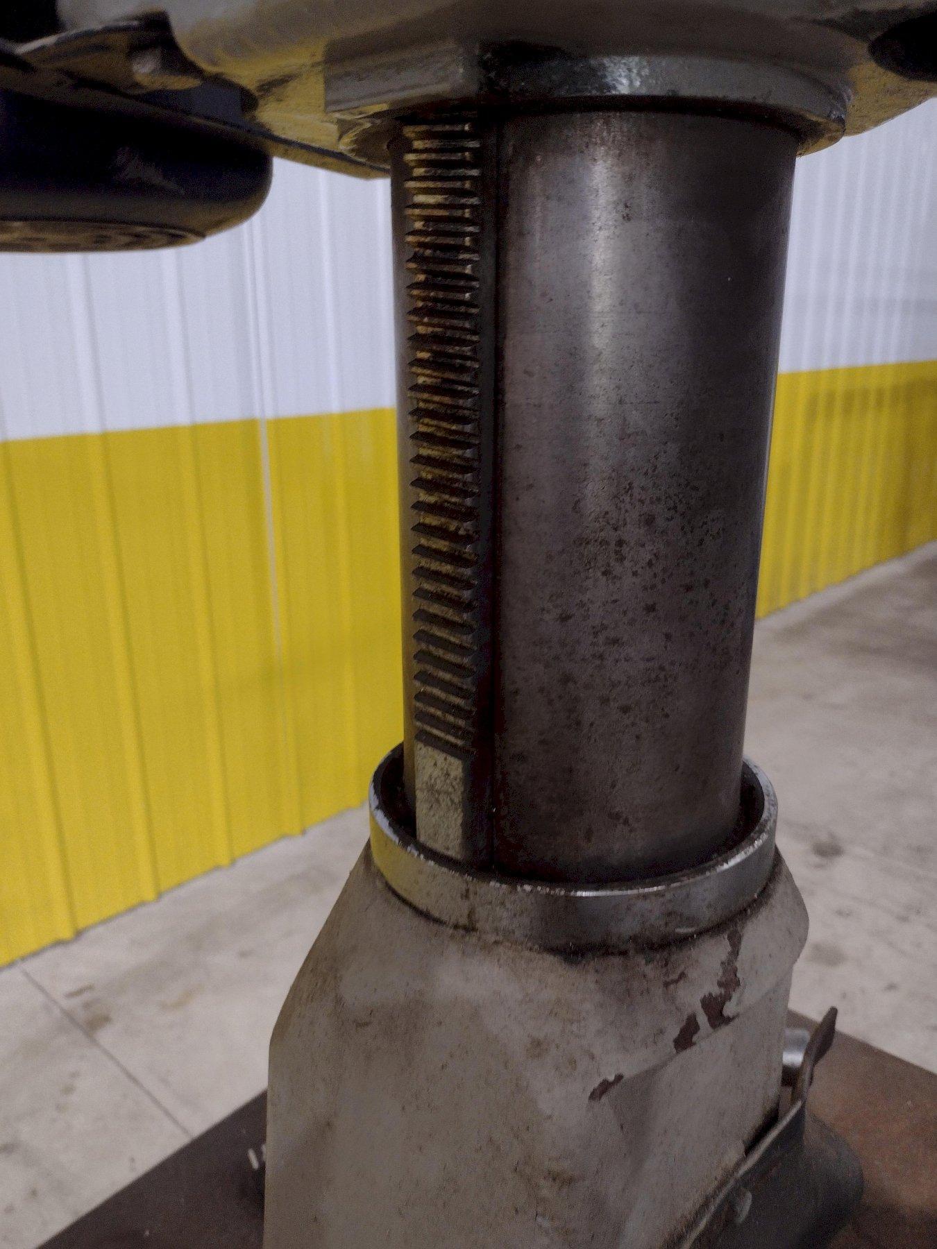 ENCO VERTICAL MILL: STOCK #20116