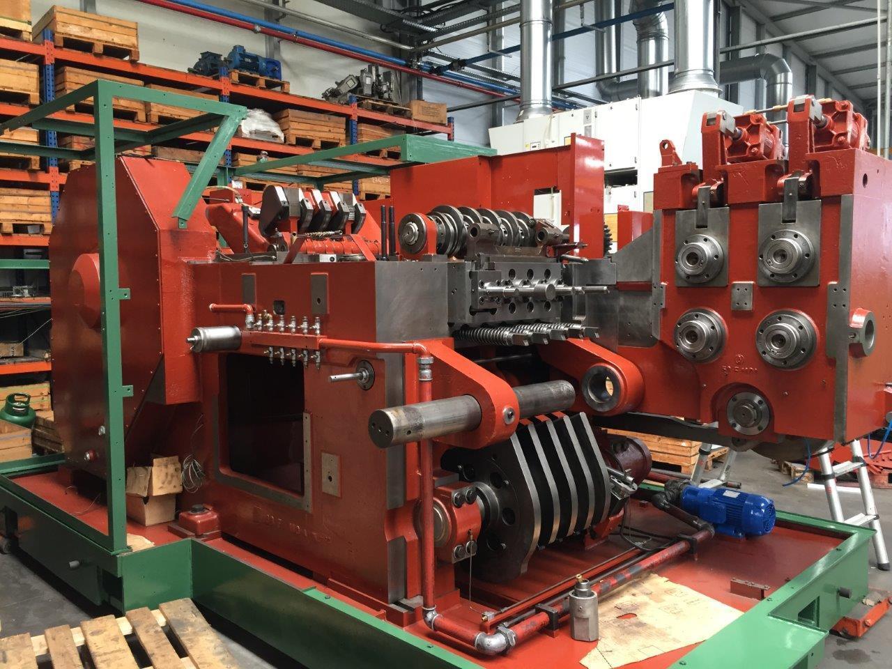 Sacma Model SP-460 5 Die Progressive Header | Hariton Machinery Company ...