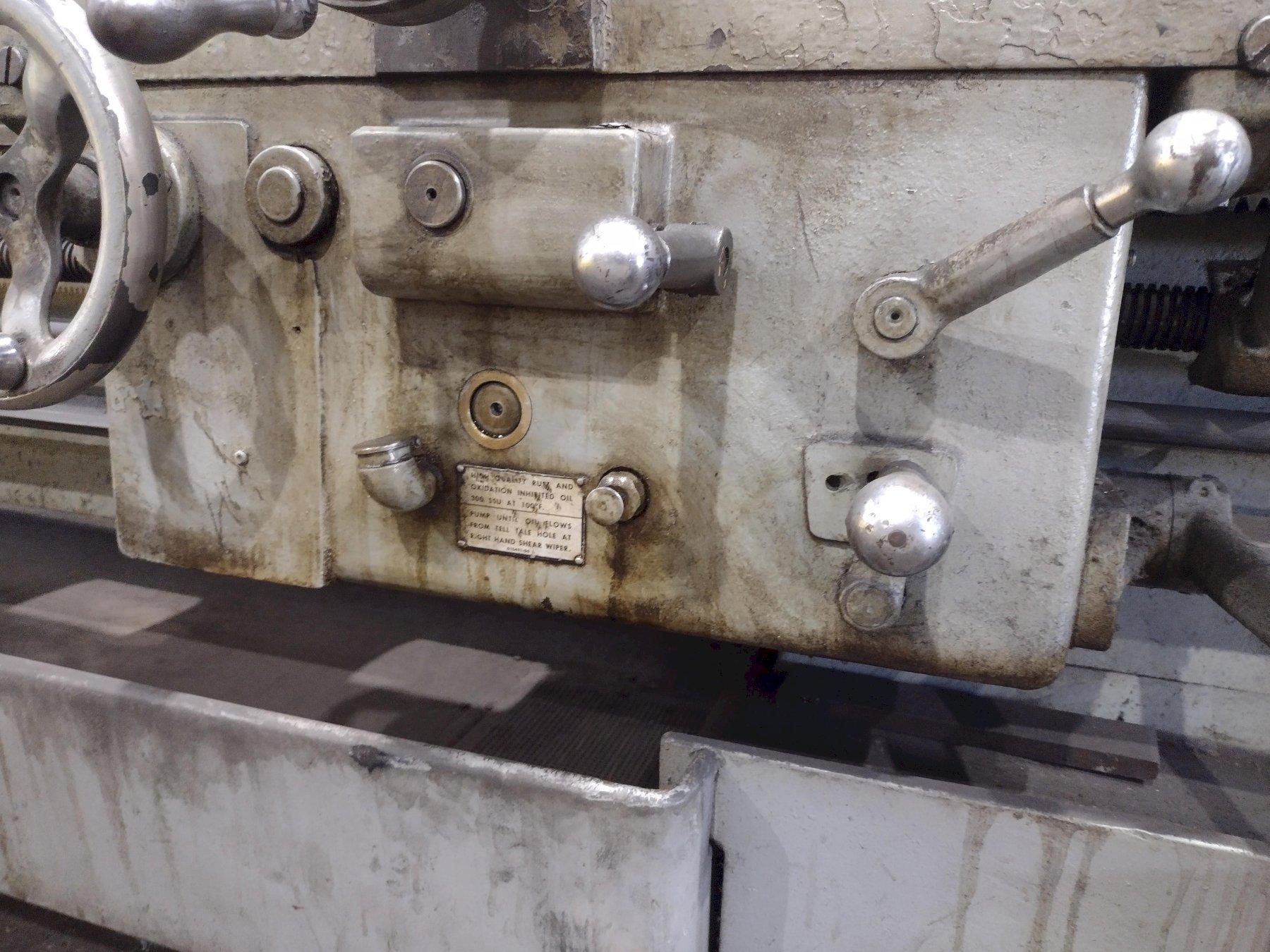 LEBLOND REGAL 5″ HOLLOW SPINDLE ENGINE LATHE: STOCK #19522