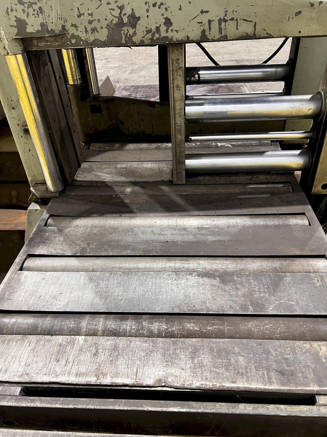 HYD-MECH M-16A HORIZONTAL BANDSAW: STOCK #22219