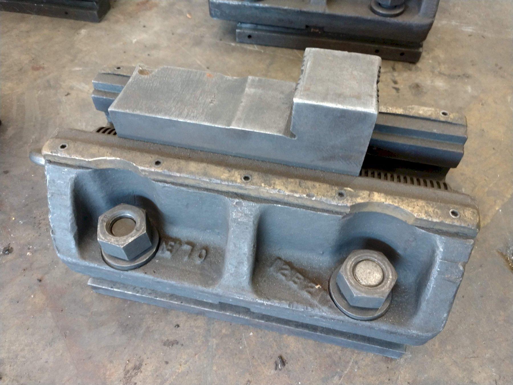 (4) 12″ HEAVY DUTY BORING MILL JAWS: STOCK #13206