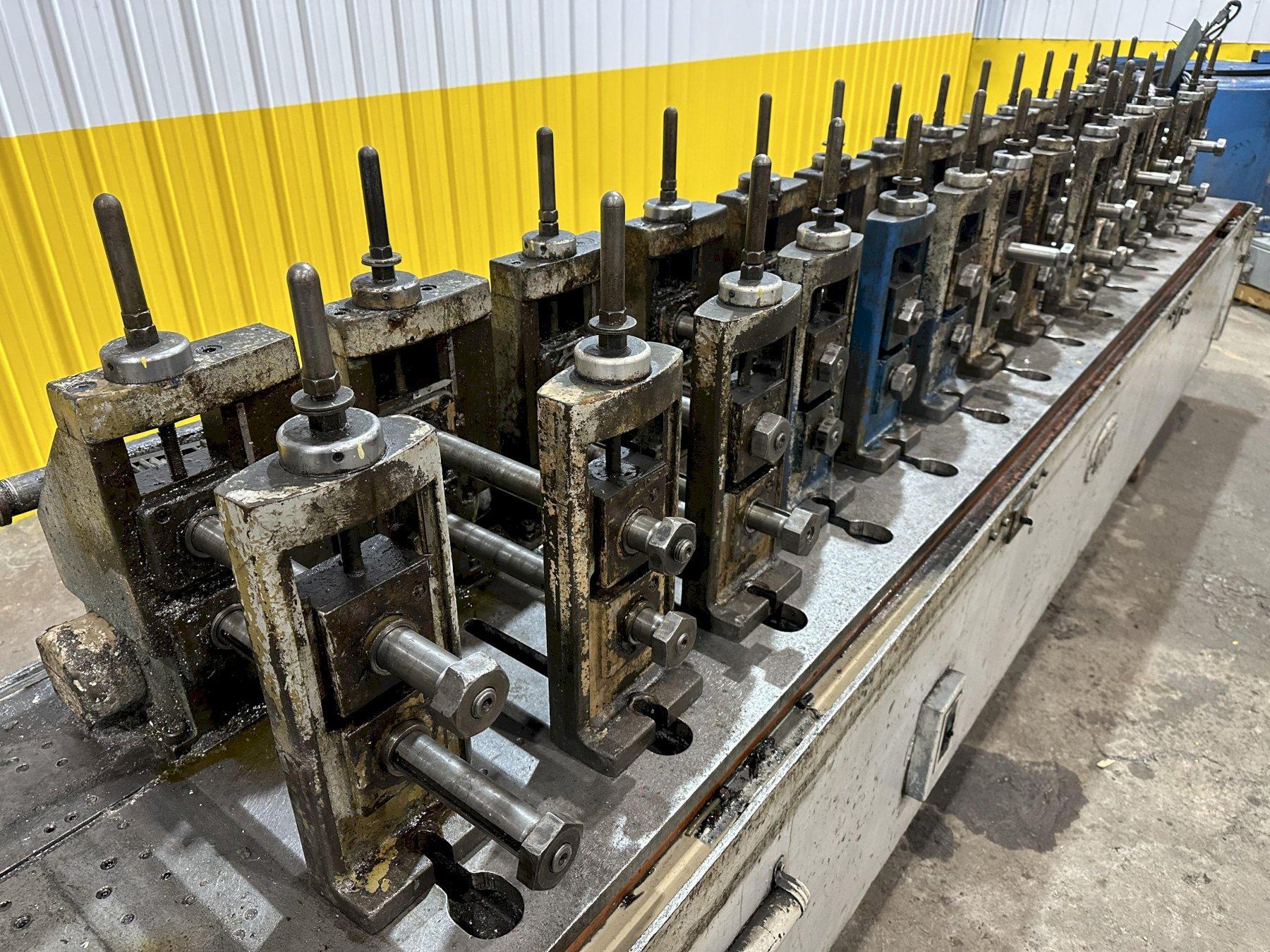 17 STAND X 1.5″ YODER MODEL M1-1/2 ROLLFORMER: STOCK #19417