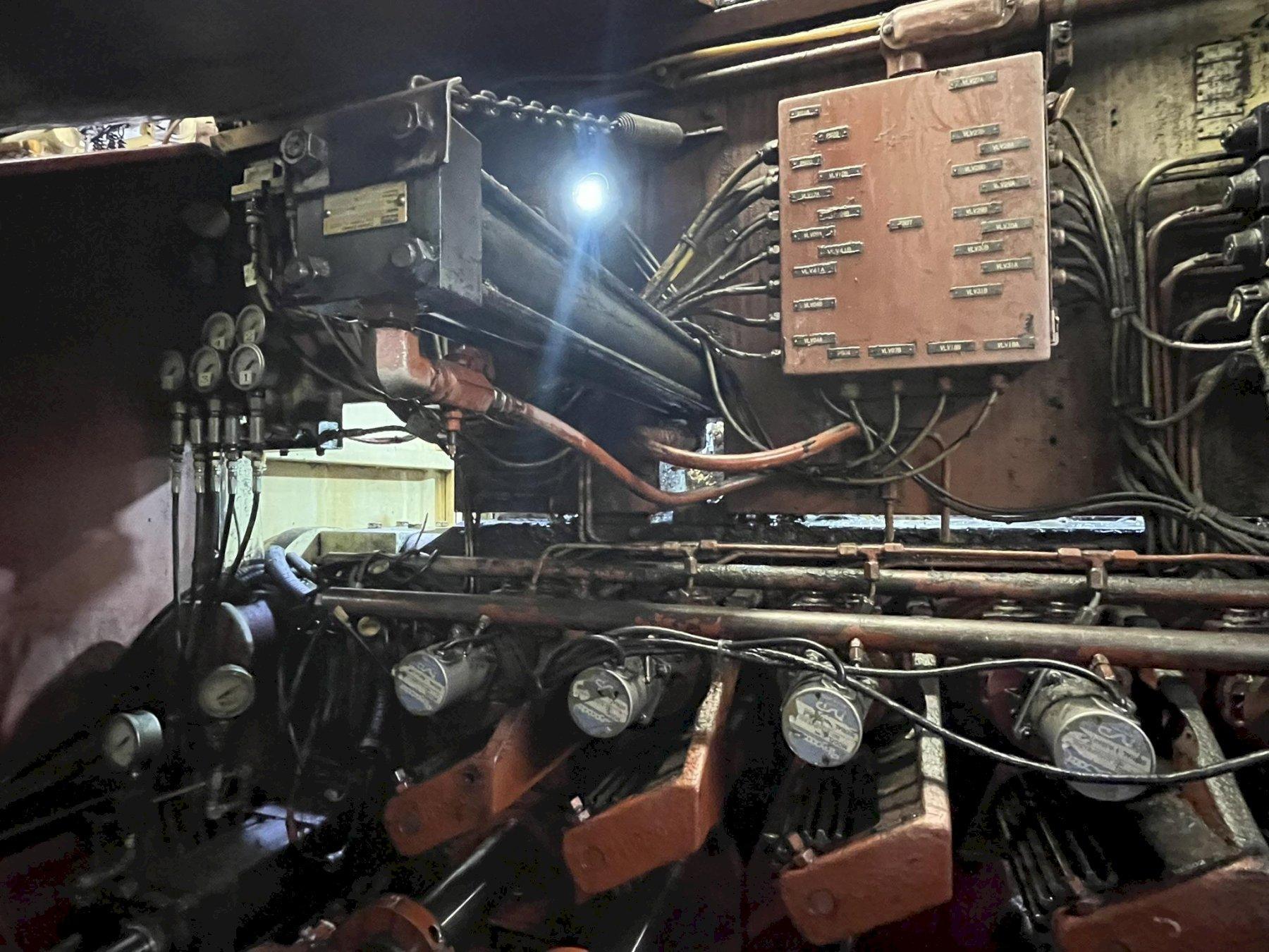 1 1/4″ National Model 1250 Five Die Cold Former | Hariton Machinery ...