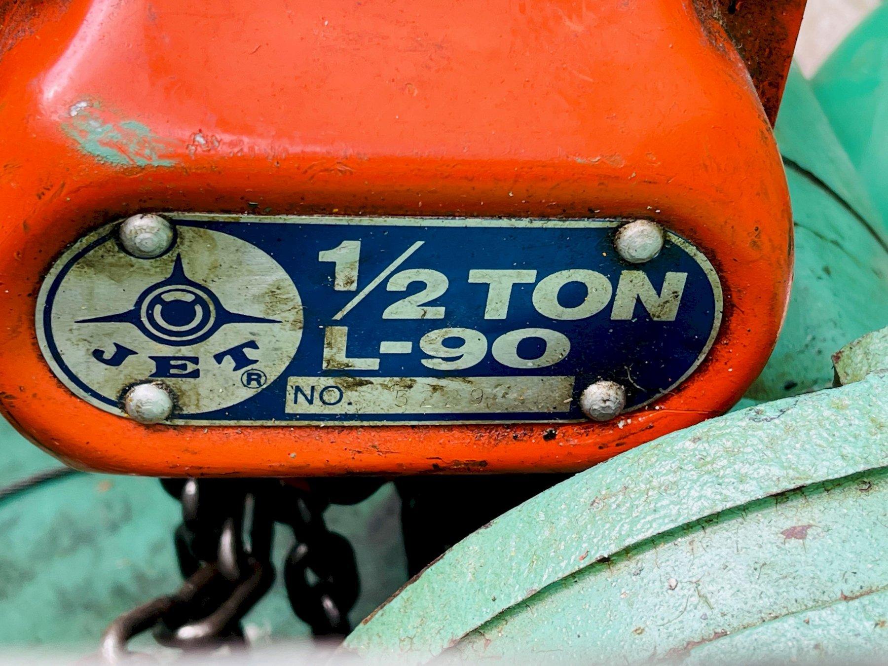 Garlock Model 1400 Hydraulic Swing Hoist | Portage Packaging Systems, INC.