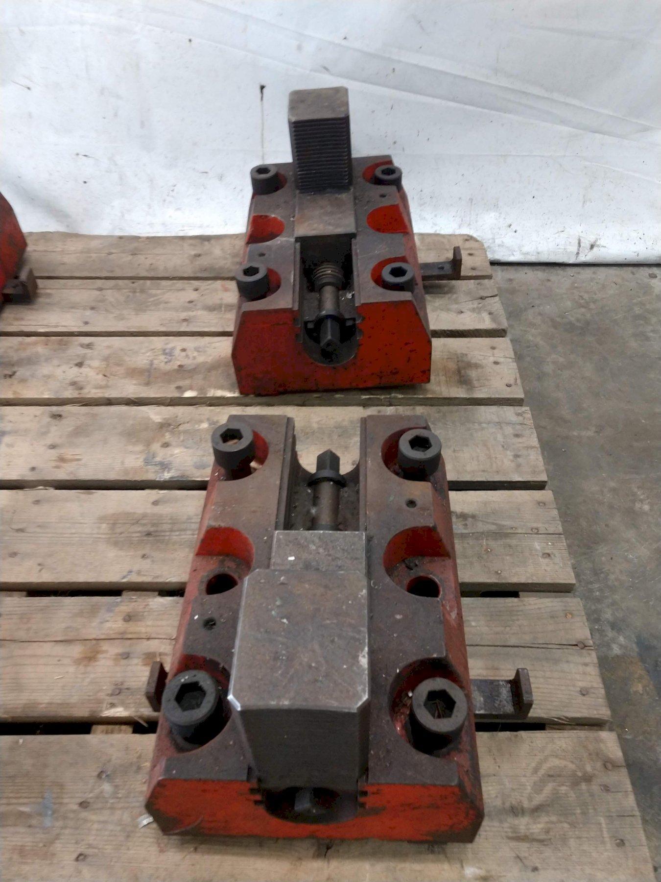 (4) 8″ HEAVY DUTY BORING MILL JAWS: STOCK #13205