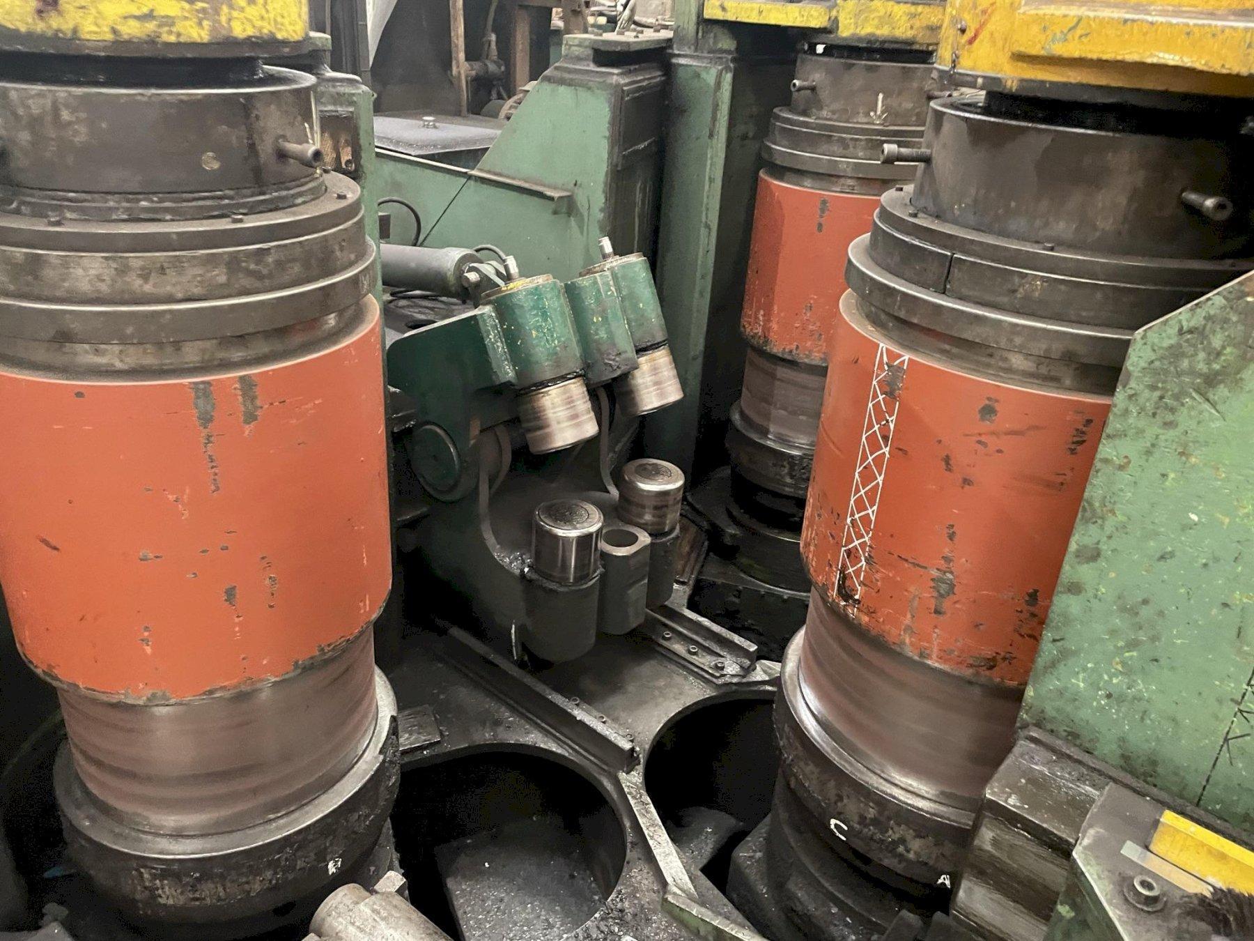 Roundo C9000 Beam Bending Machine | Galaxie Corporation