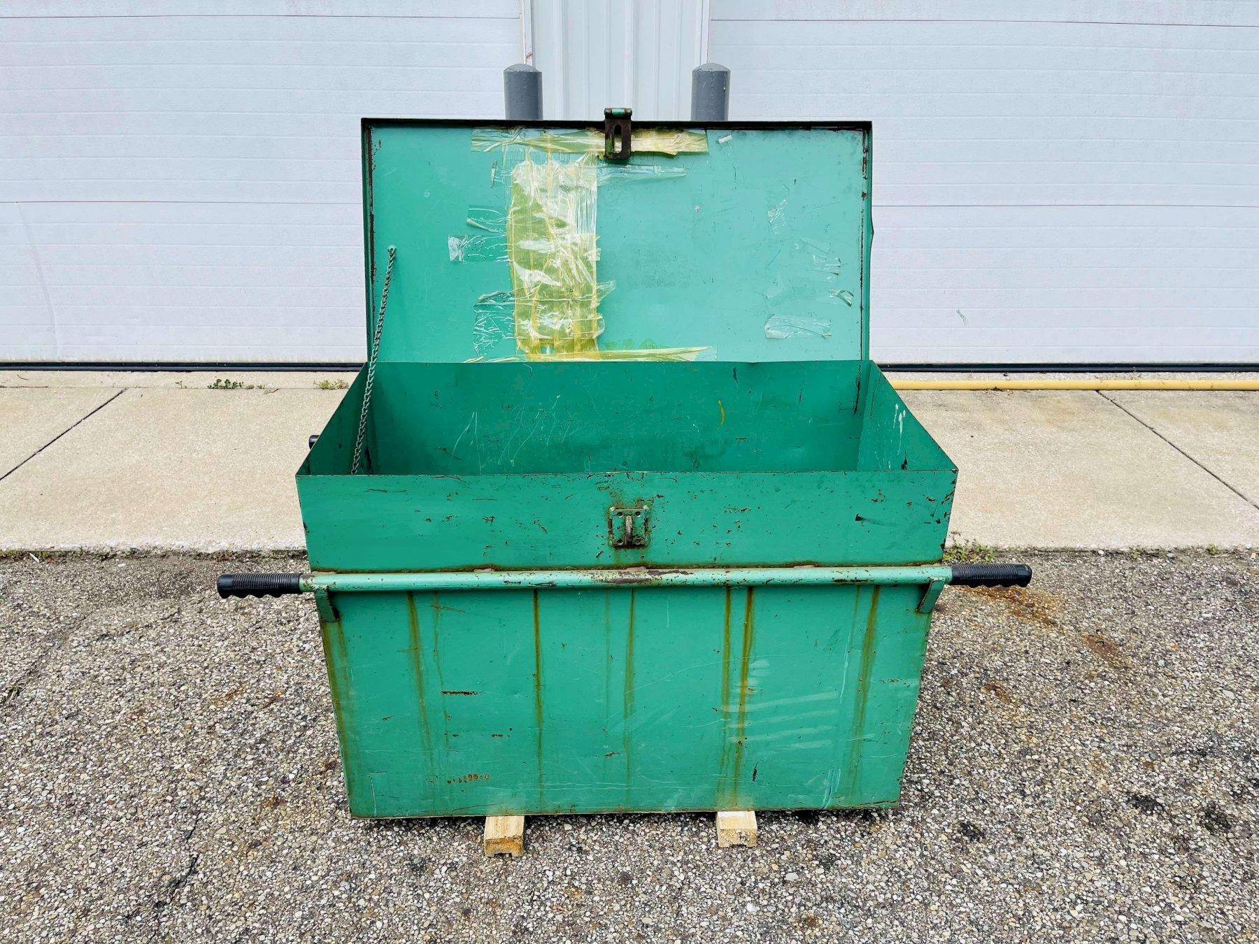 Garlock Model 1400 Hydraulic Swing Hoist | Portage Packaging Systems, INC.