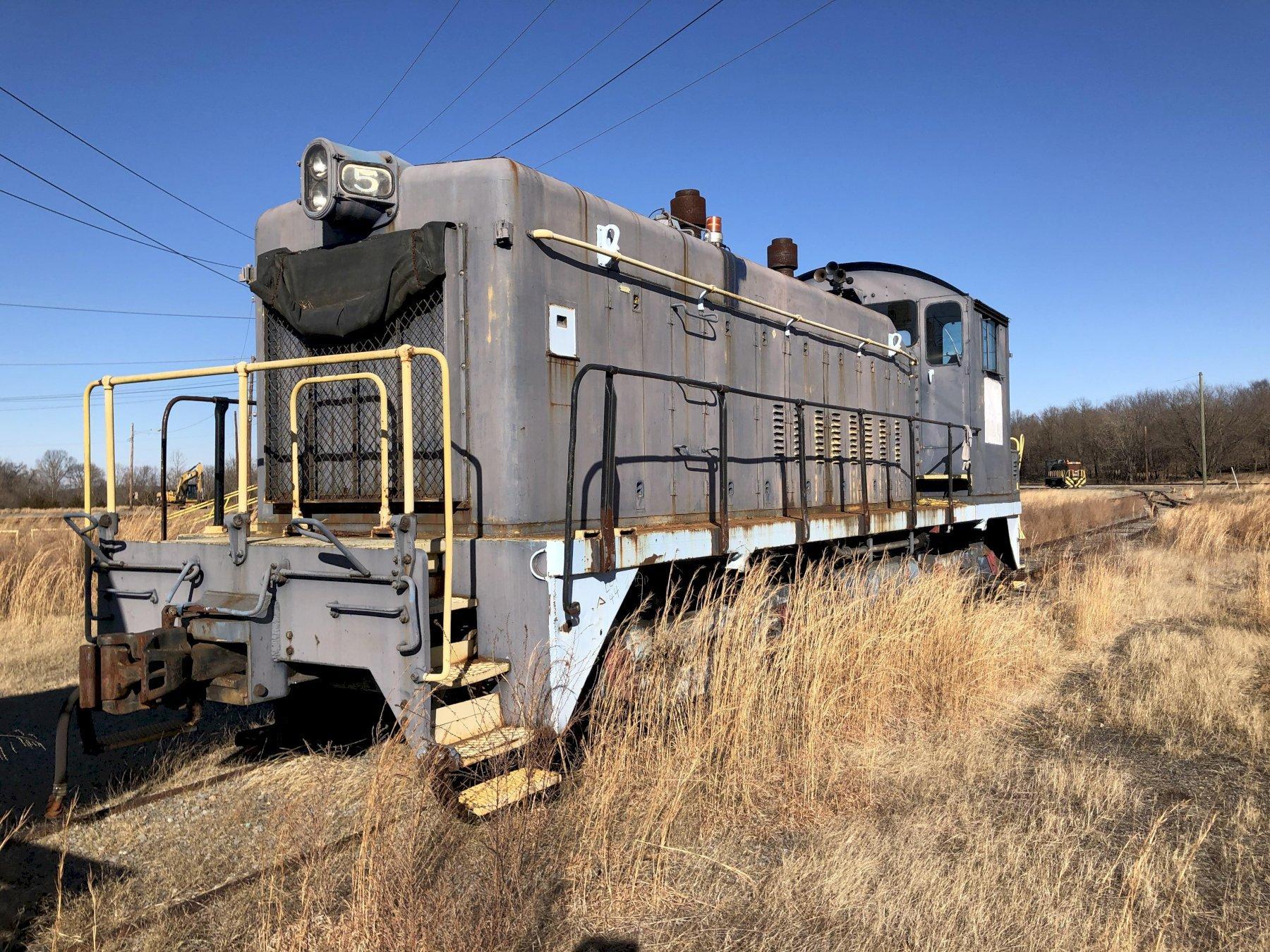 For Sale – GM INDUSTRIES Relays & Switches – GM Electromotive model EMD ...