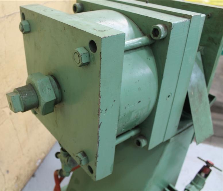 Expanders | Machine Hub