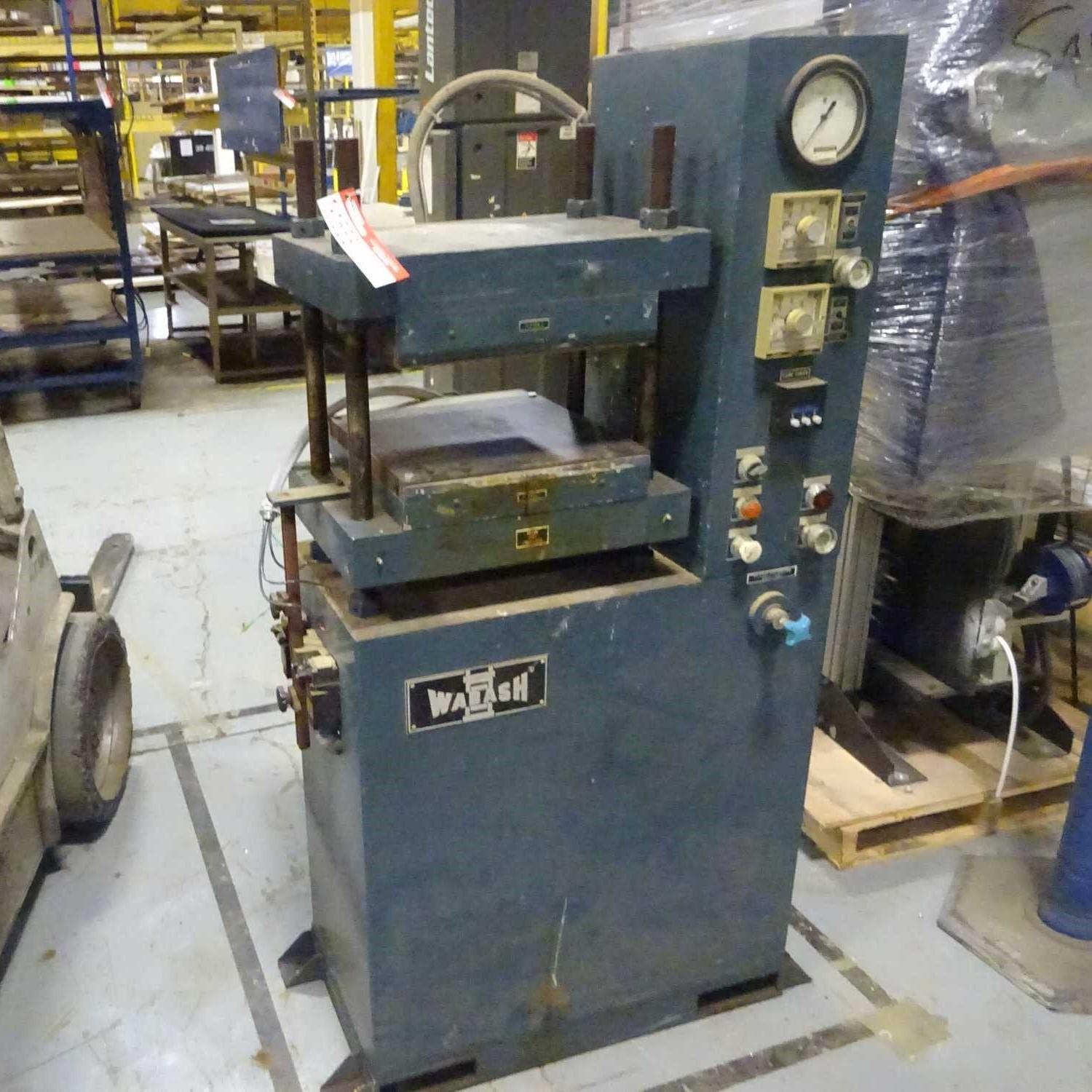 30-Ton Wabash Model 30-1515-2TMB Heated Platen Compression Press ...