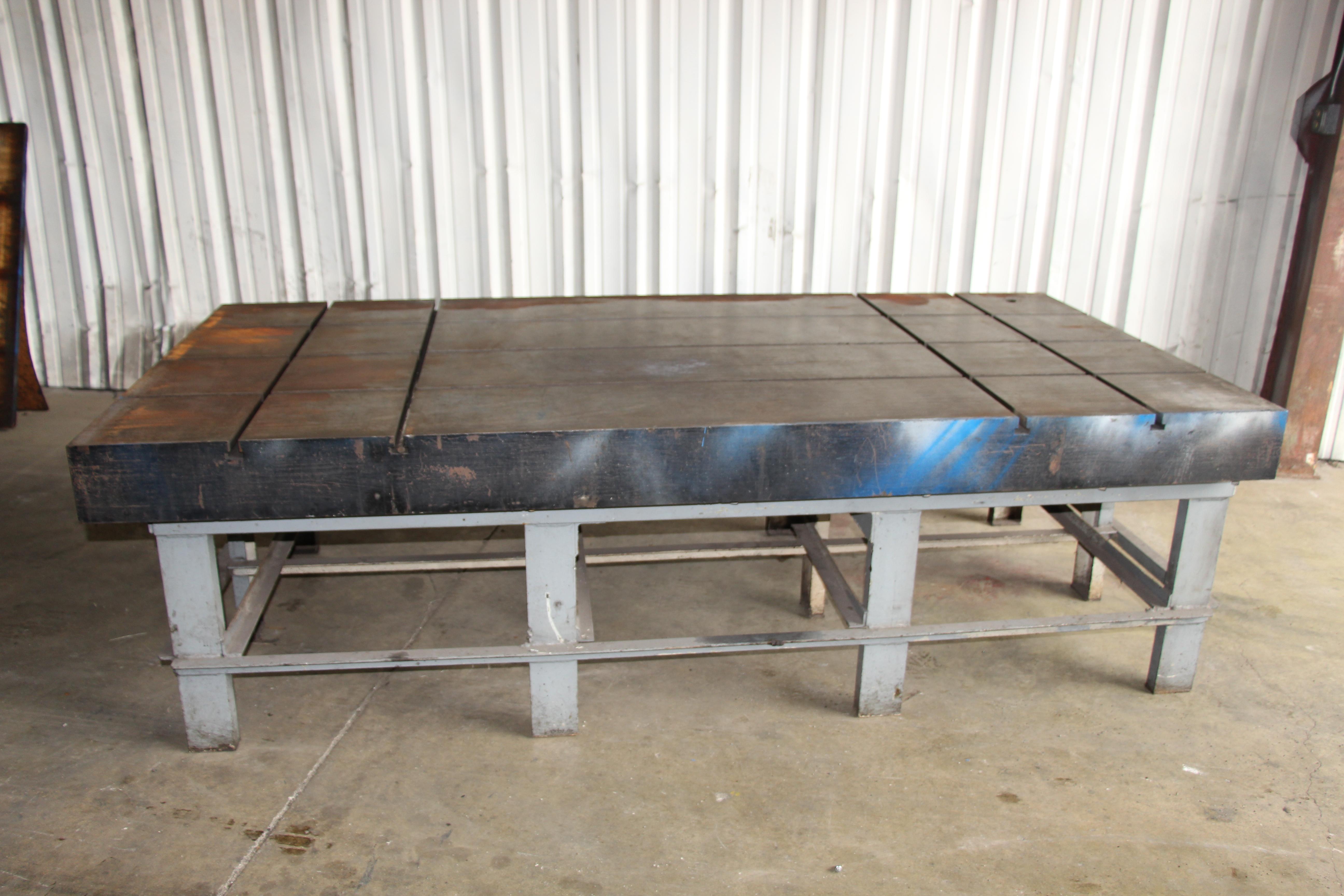 4′ x 8′ x 6″ T SLOTTED PLATE / TABLE : STOCK 10322