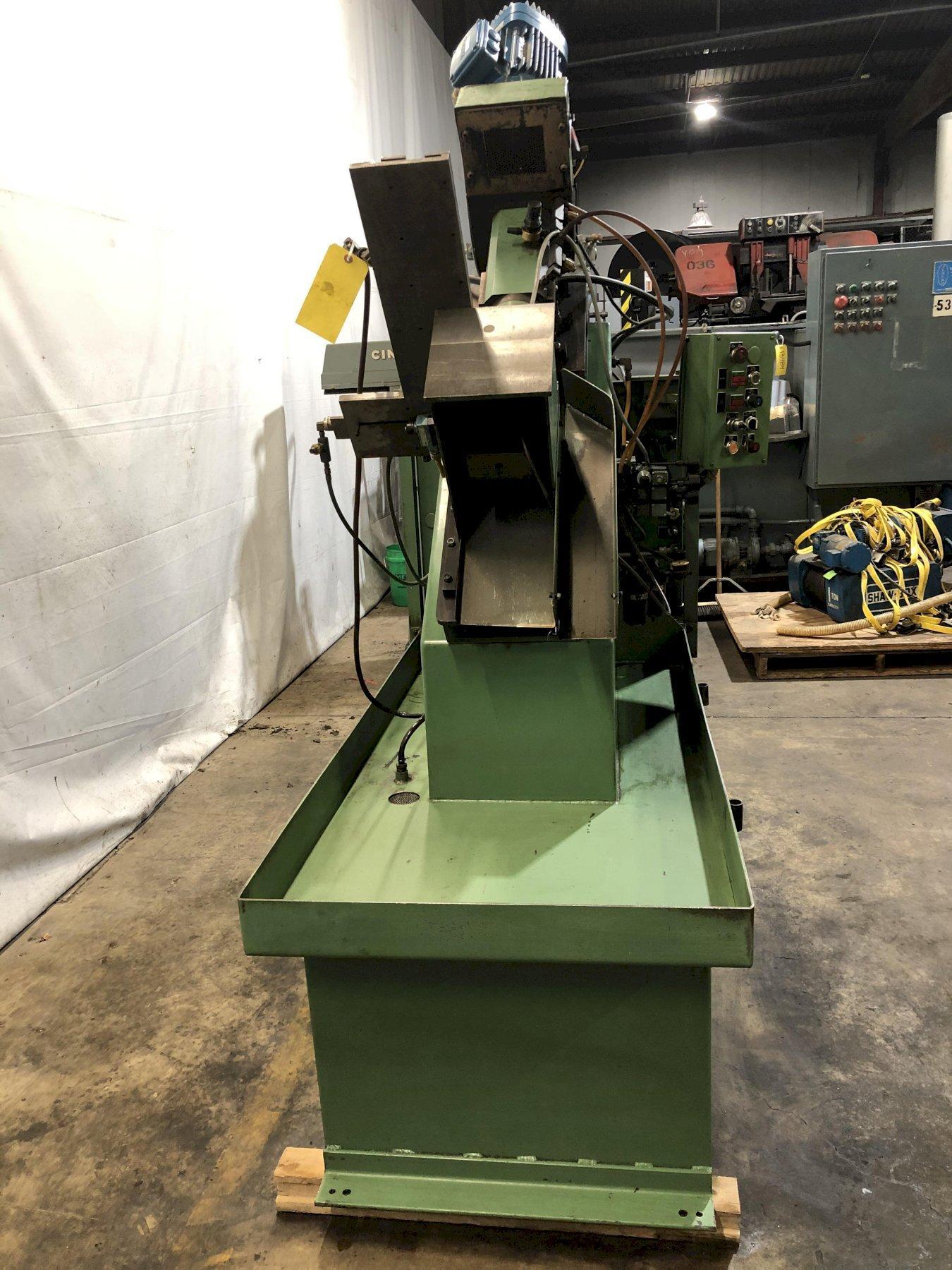 SNOW INCLINED TAPPER: STOCK #13776