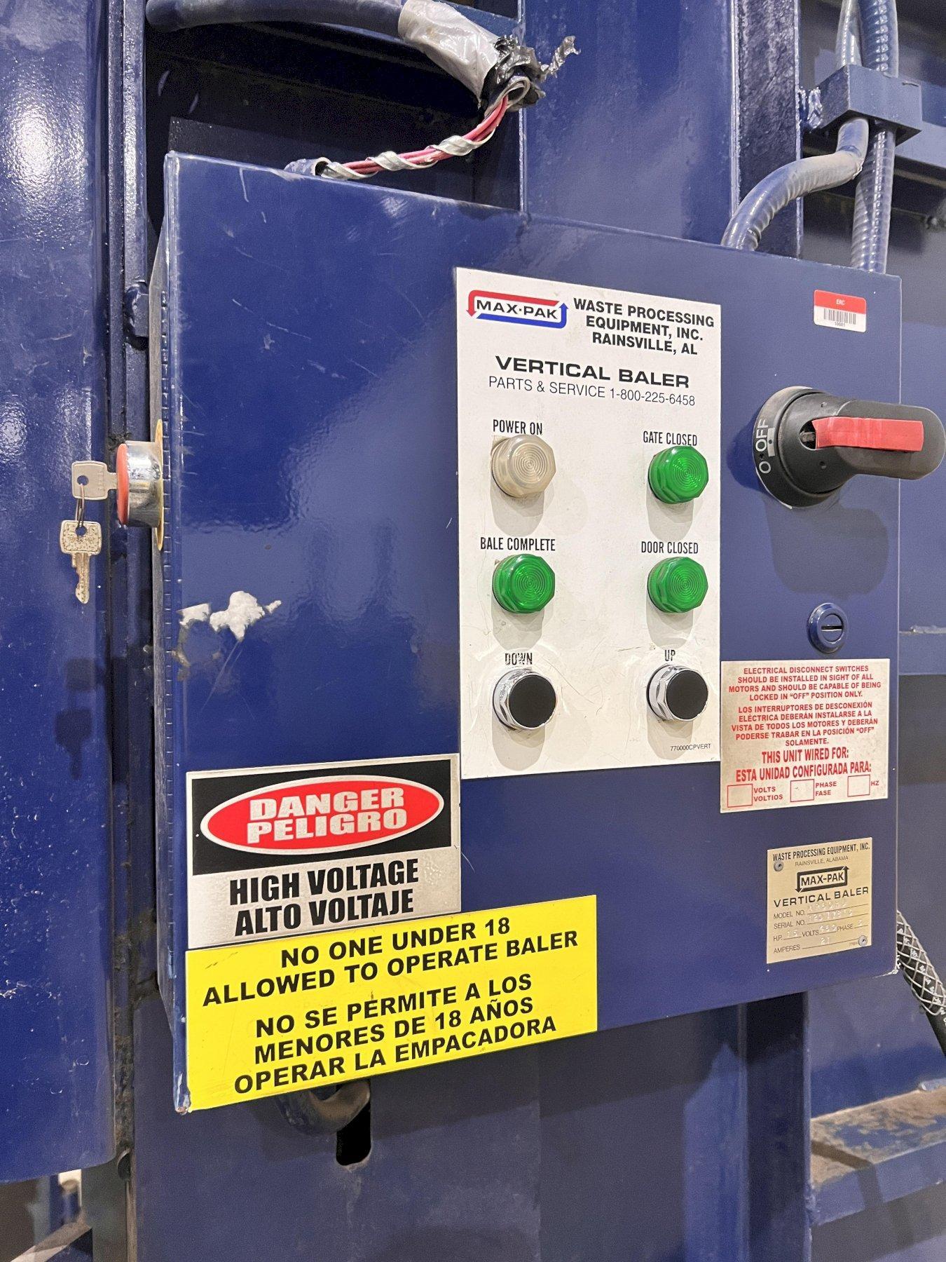 MAX-PAK VERTICAL BALER: STOCK #22147