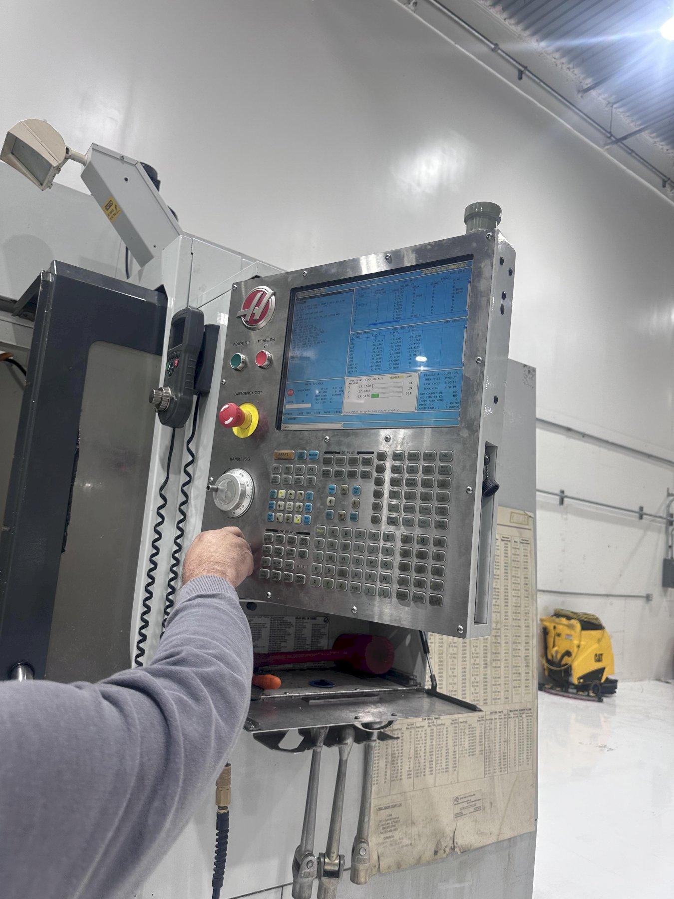 Haas VM-6 VMC 2010 With: Haas CNC Control, 4th & 5th Axis Ready, MGP ...