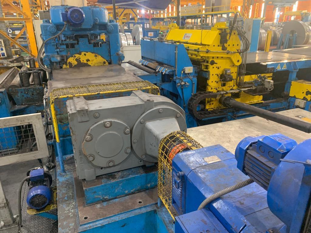 1500mm x 3mm x 28 Ton Dimeco Cut to Length Line with Flying Shear (2008 ...