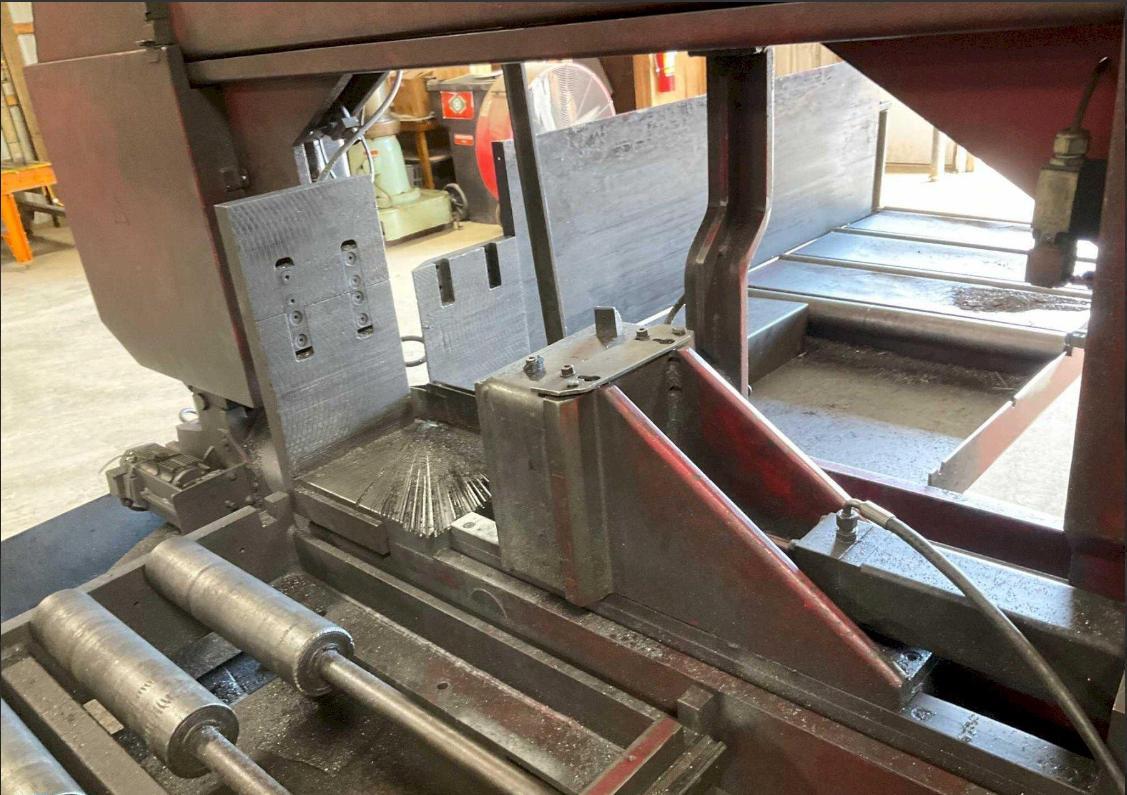 24″ X 22″ BTM GOLD MODEL #7151AD (2010) MITERING & AUTO-FEED ...