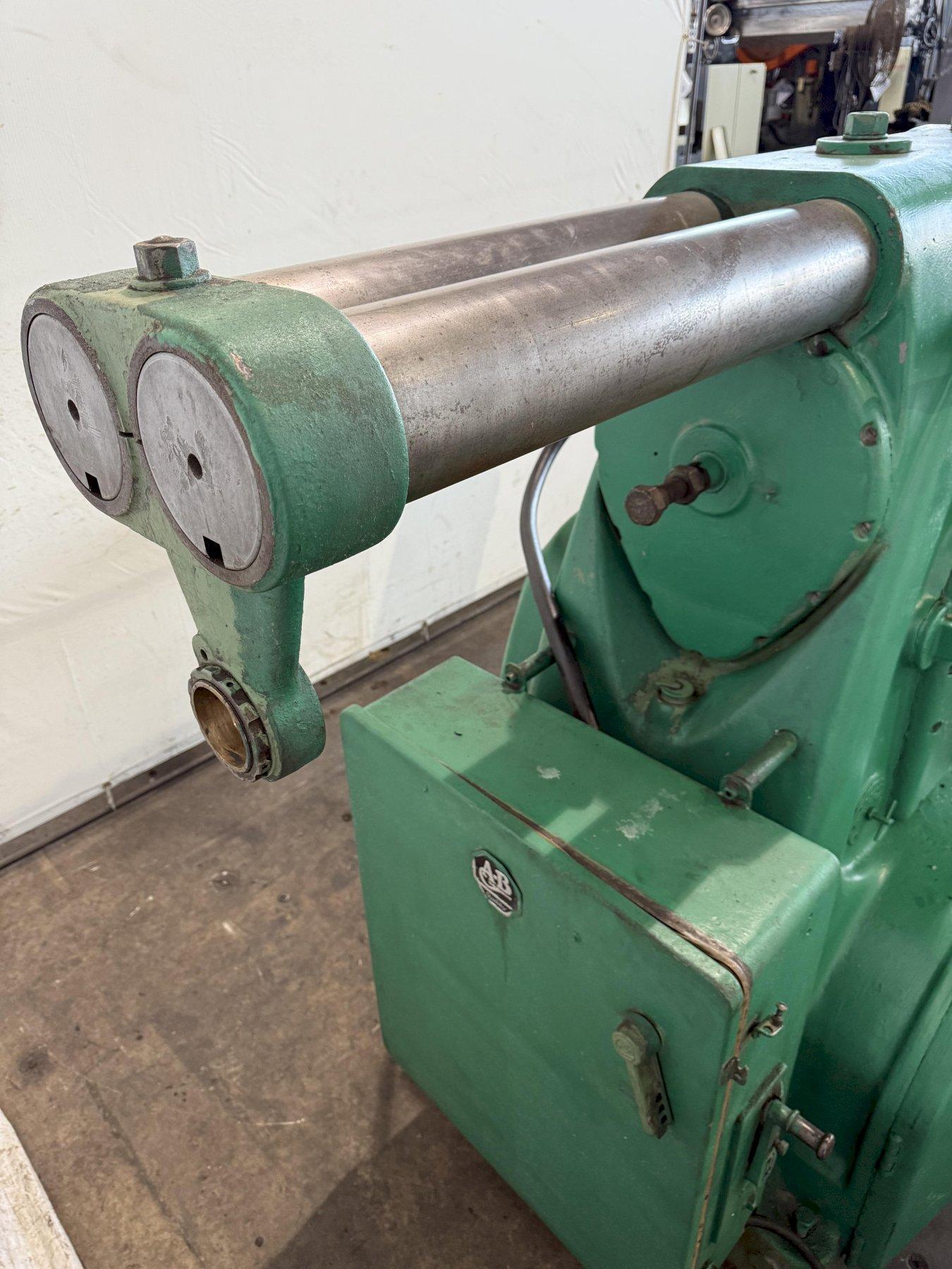 KEARNEY & TRECKER MILWAUKEE 30HP-3CSM HORIZONTAL MILLING MACHINE. STOCK ...