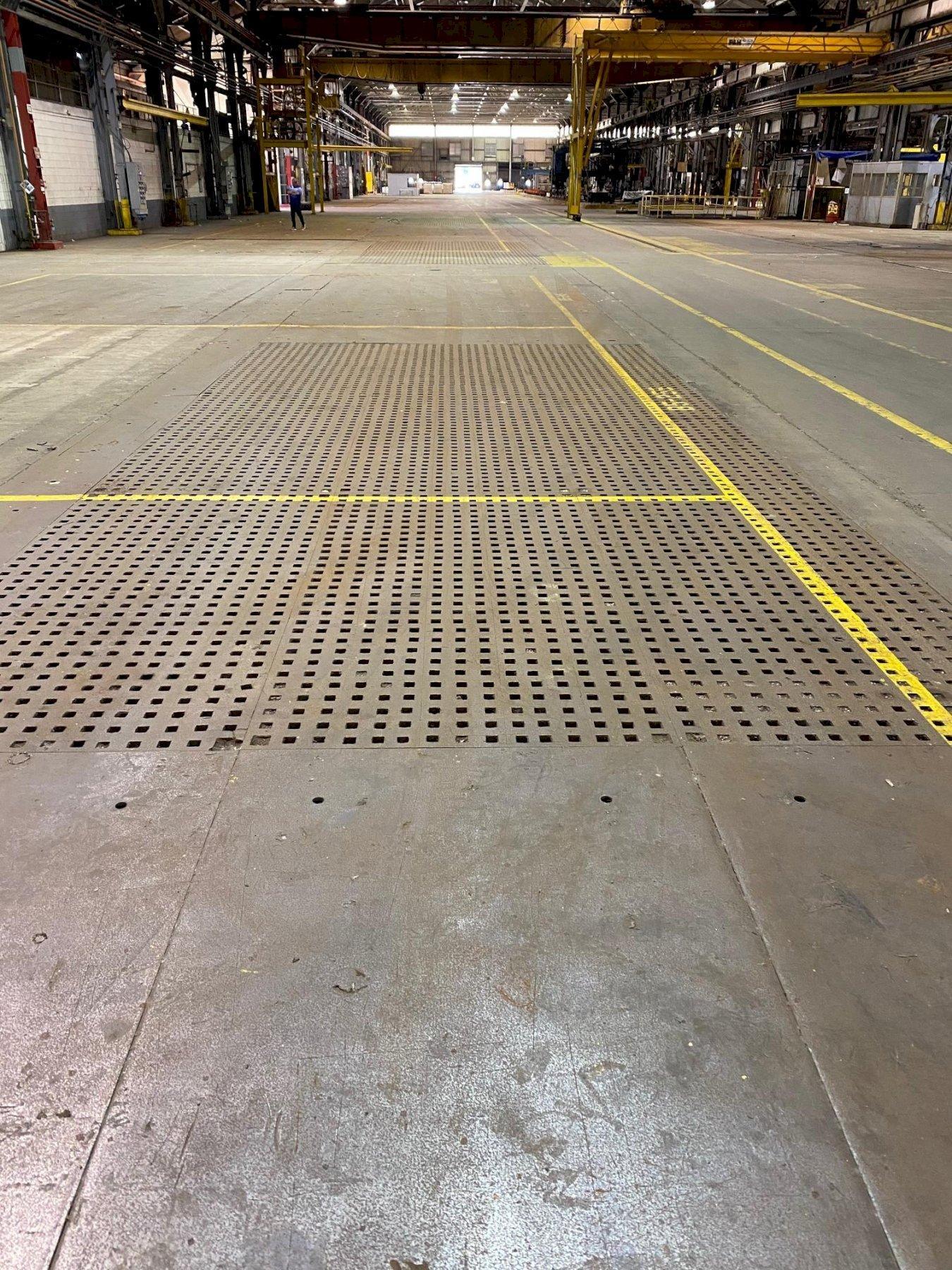 Acorn Table – 5′ x 10′ x 7 | G-2000 Inc.