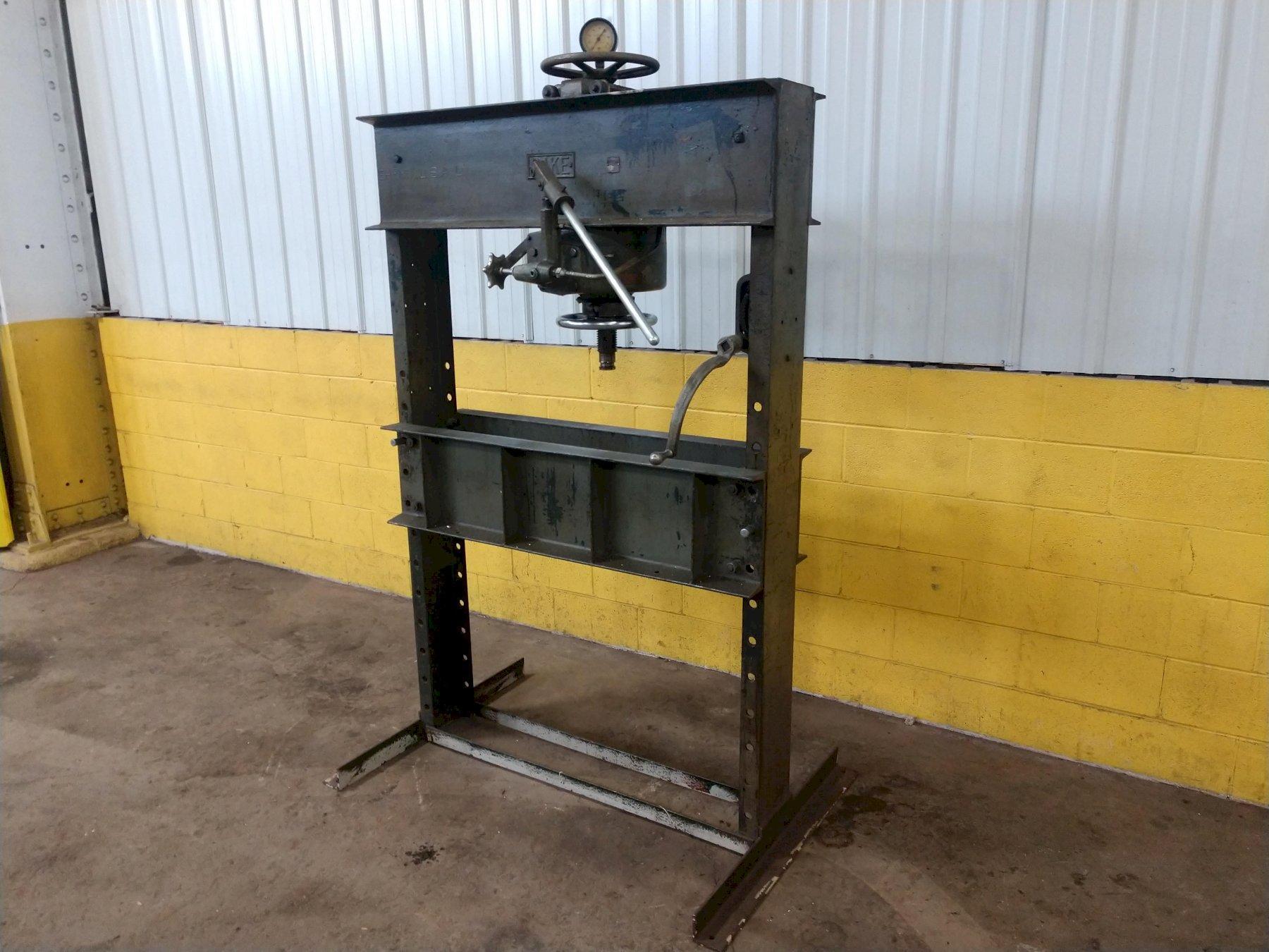 75 TON DAKE MODEL #75H H-FRAME SHOP PRESS: STOCK #14503