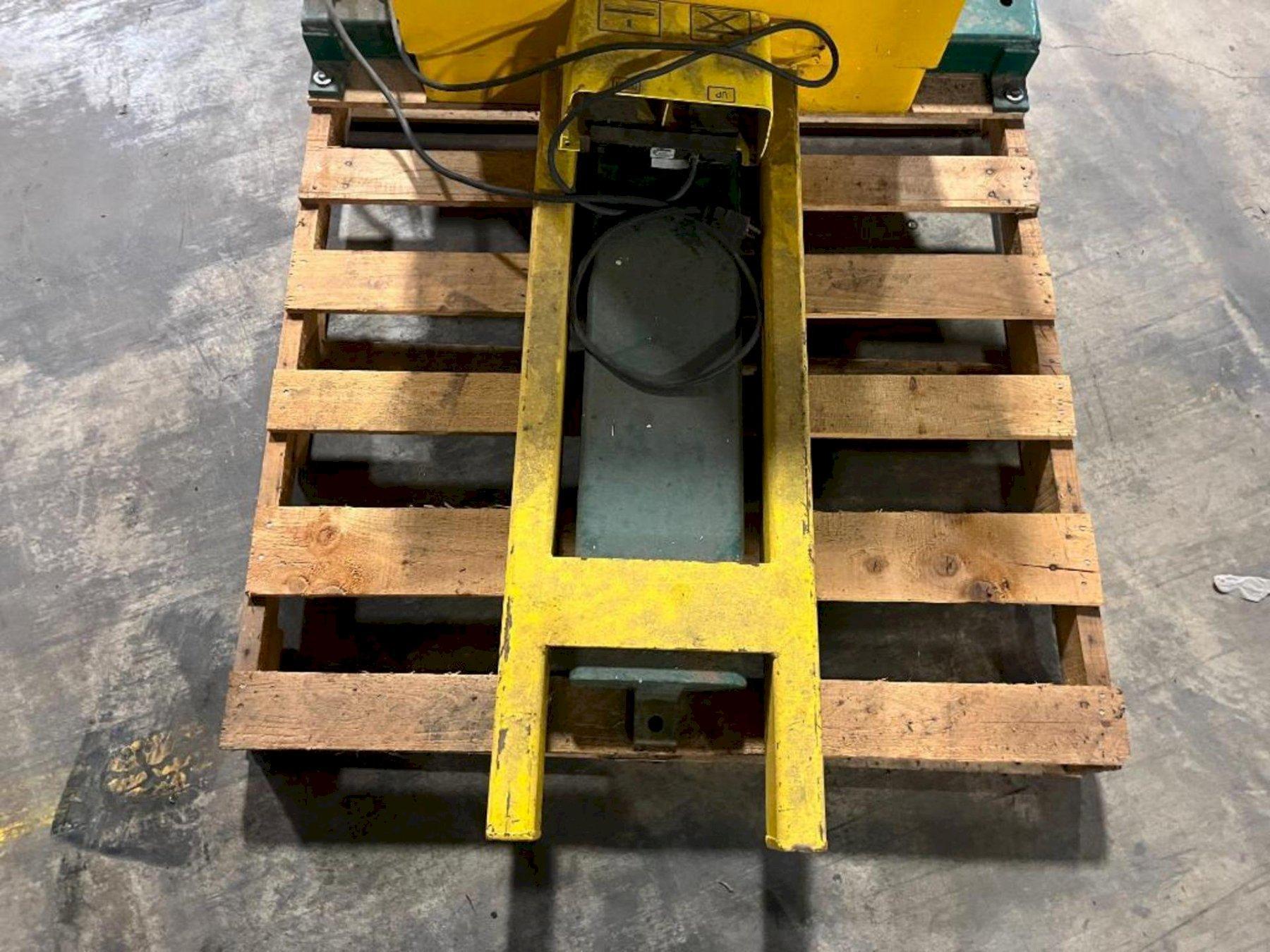 2,000 LBS SOUTHWORTH MODEL #2TU2-89 CONTAINER TILTER: STOCK #23523