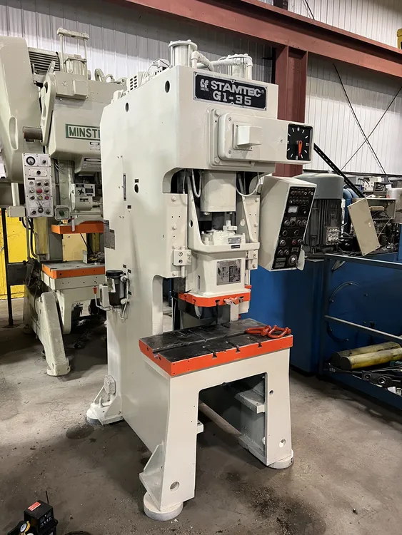 JULABO 38 TON GAP FRAME PRESS - Taper Attachments | Machine Hub