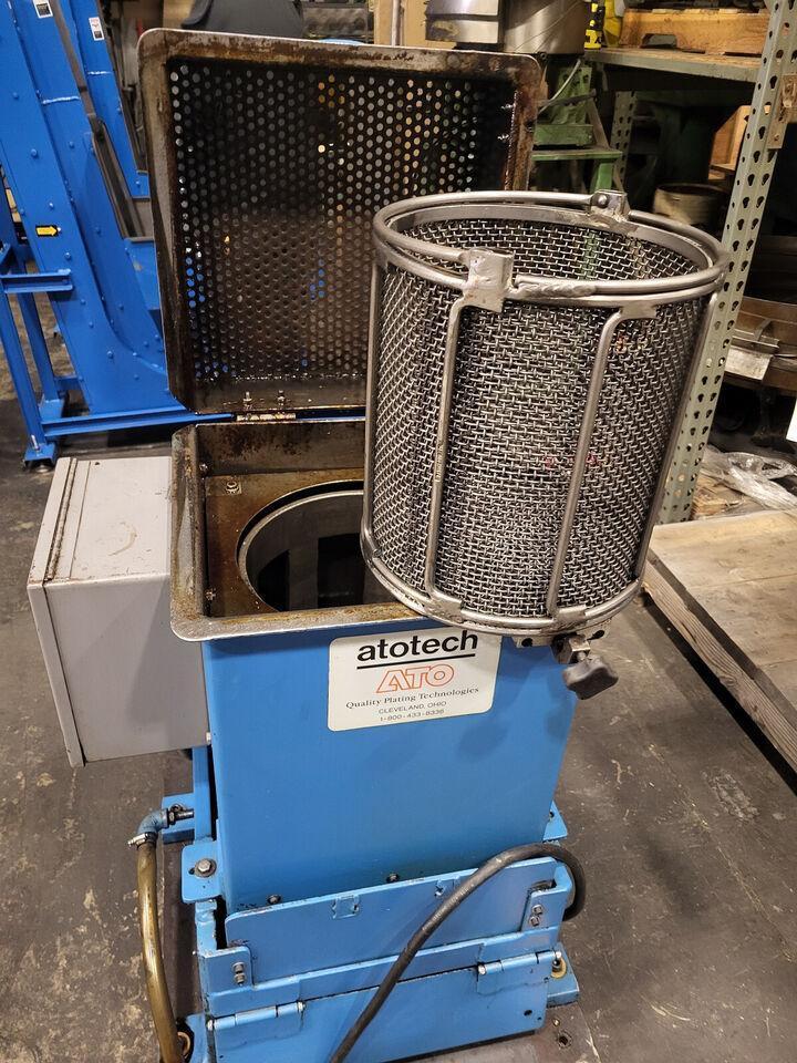 Cold Forming and Fastener Machinery | Hariton Machinery Company, Inc.