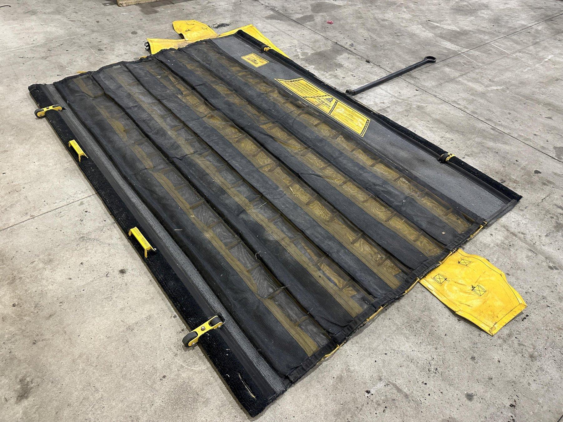 8′ WIDE AEROSWEEP MODEL FODBOSS RUNWAY DEBRIS SWEEPER SYSTEM: STOCK #20734