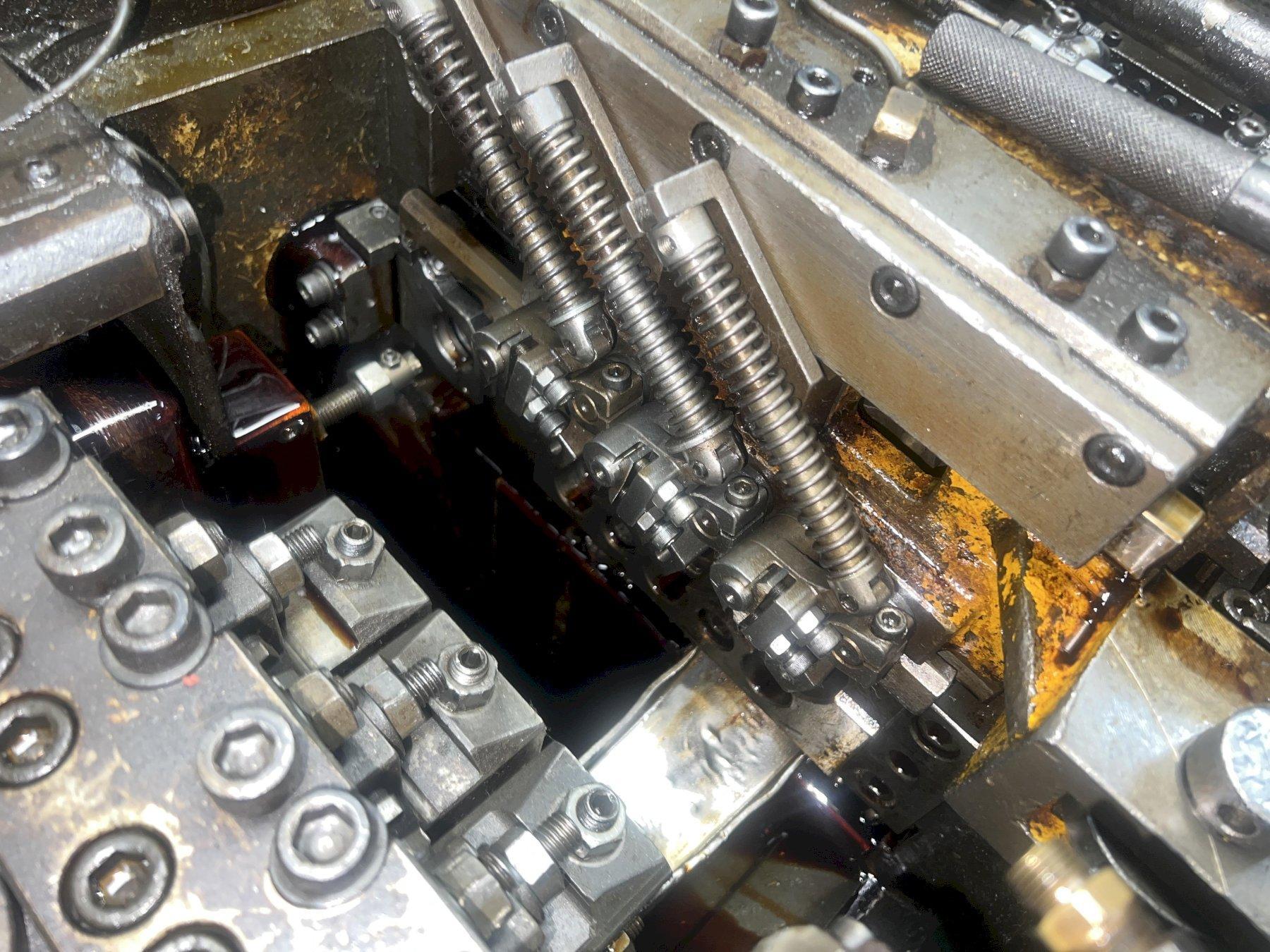 Jern Yao Model JBF-10B3S 3 Die Progressive Header | Hariton Machinery ...
