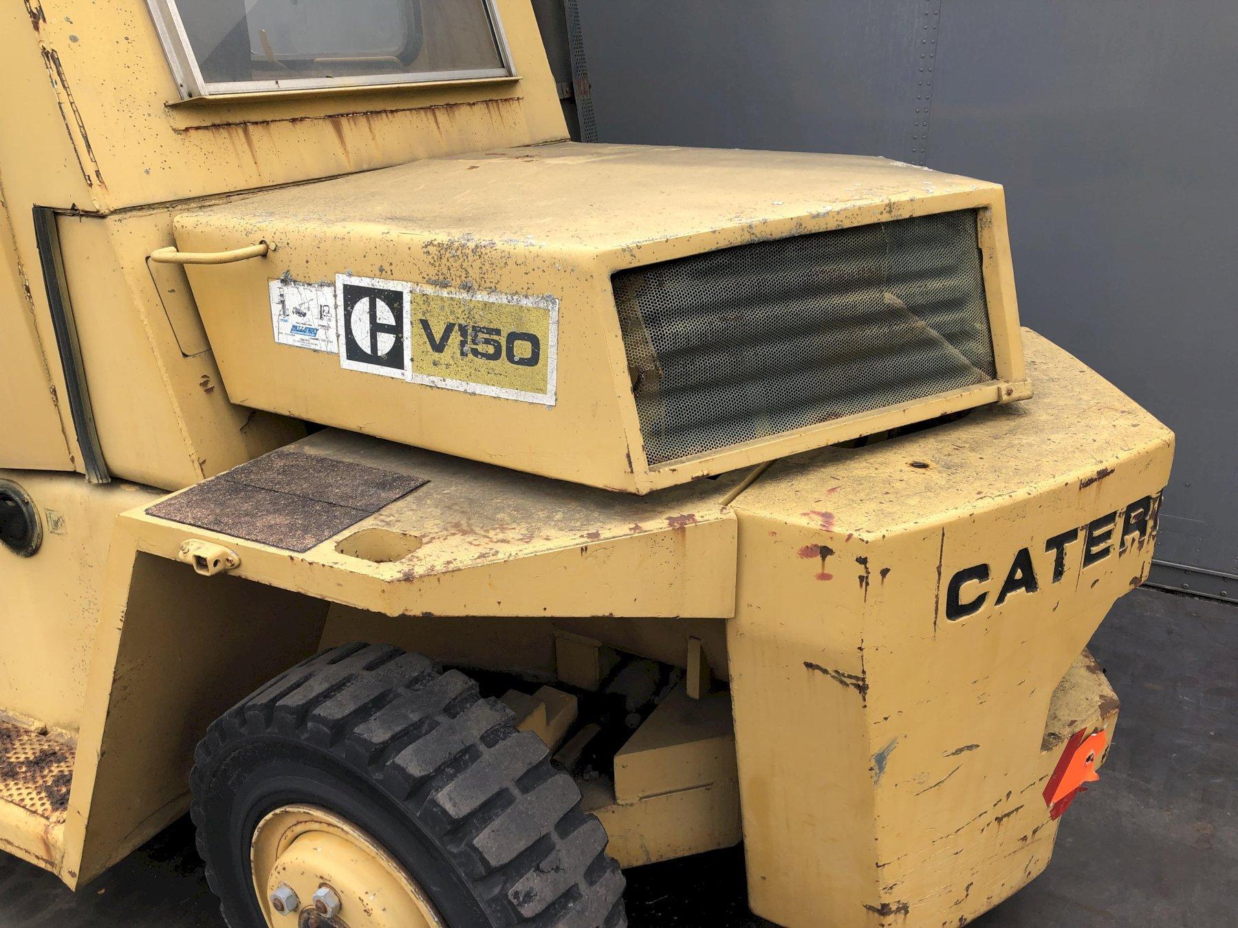 15,000 LBS CAT MODEL V150 ENCLOSED CAB DIESEL FORKLIFT: STOCK #16933