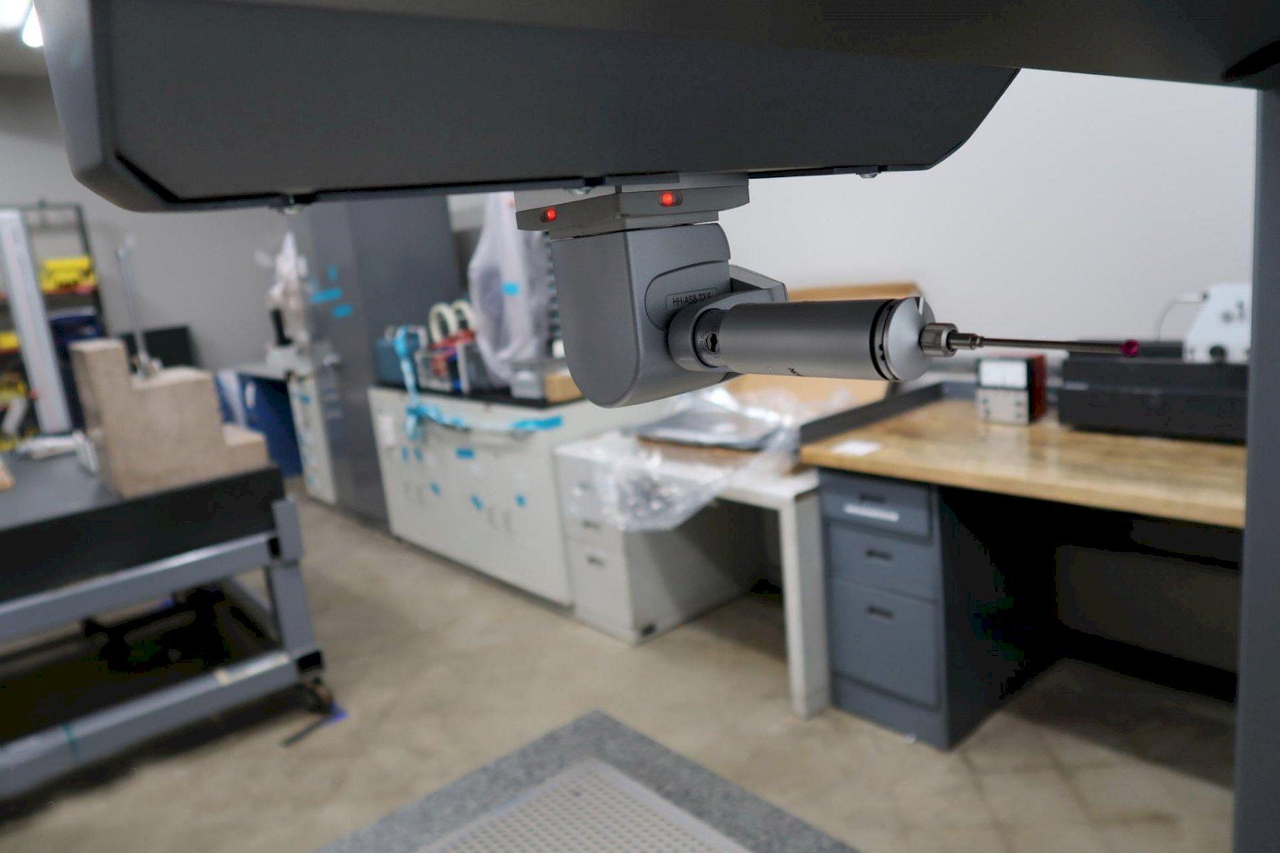 Hexagon 7.10.7 SF CMM 2020 with: Jogbox & Holders, Probe & Styles ...