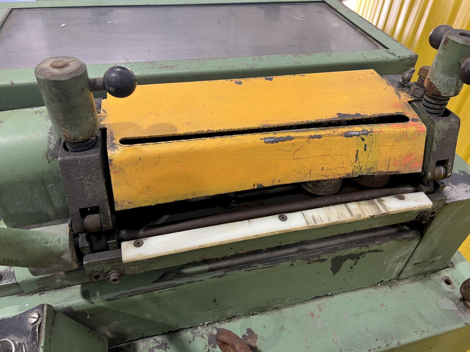 GAUER MODEL 6H-10R EDGING MACHINE: STOCK 18217