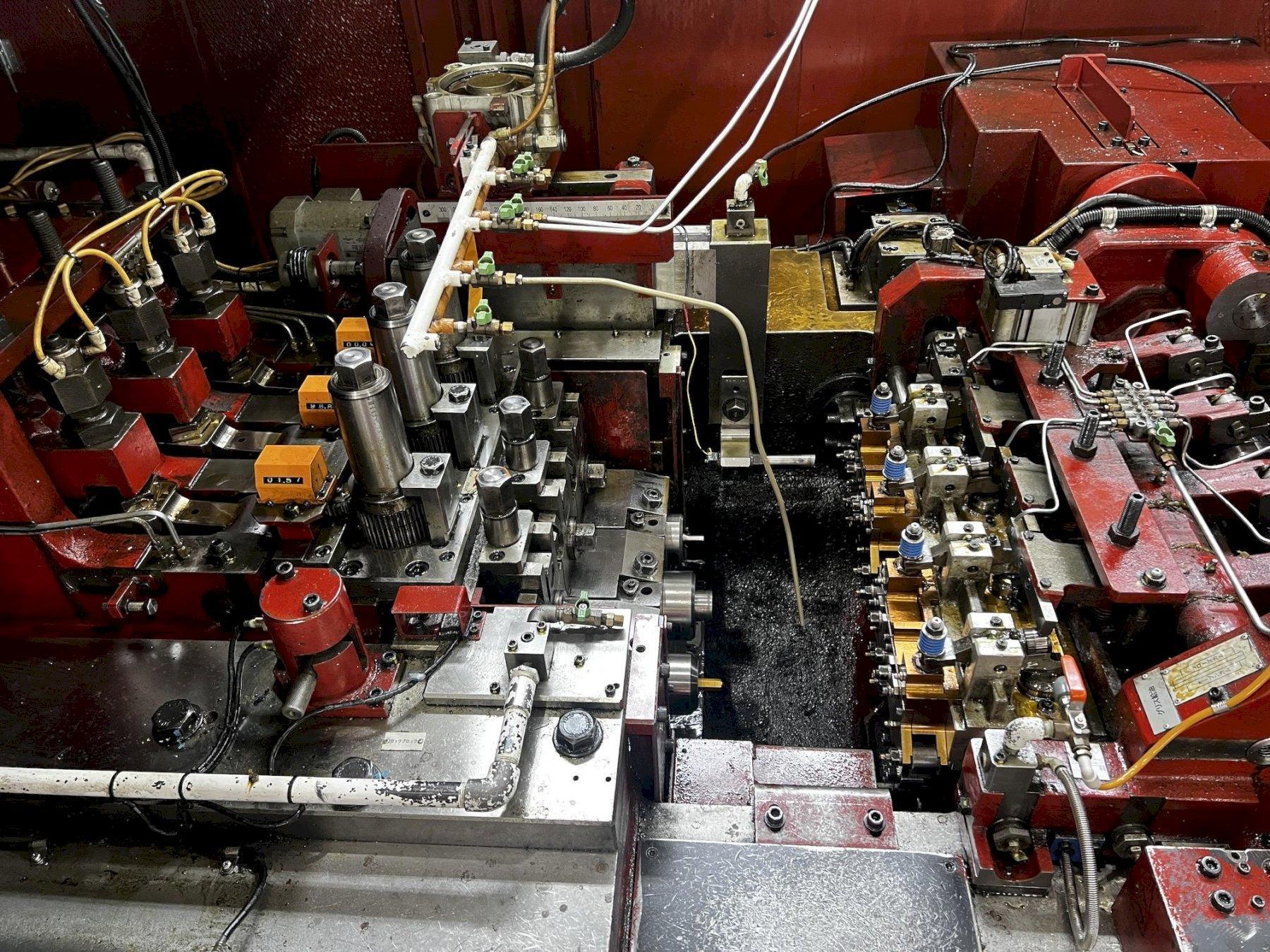 Asahi Sunac Model AQ1620-3 Three Die Progressive Header | Hariton Machinery Company, Inc.