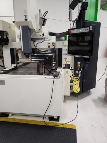 Makino EDNC6 CNC Sinker EDM with Erowa Chuck | Buy and Sell Surplus CNC ...
