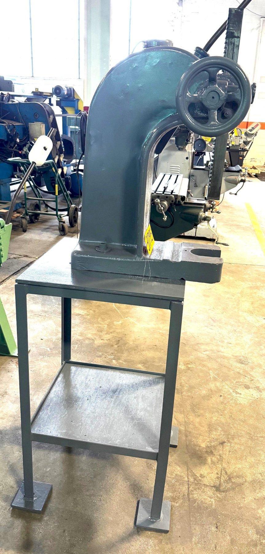 5 Ton Famco Arbor Press 3-1/2R, Ratchet Type, Bench Model, Stand | C.W ...