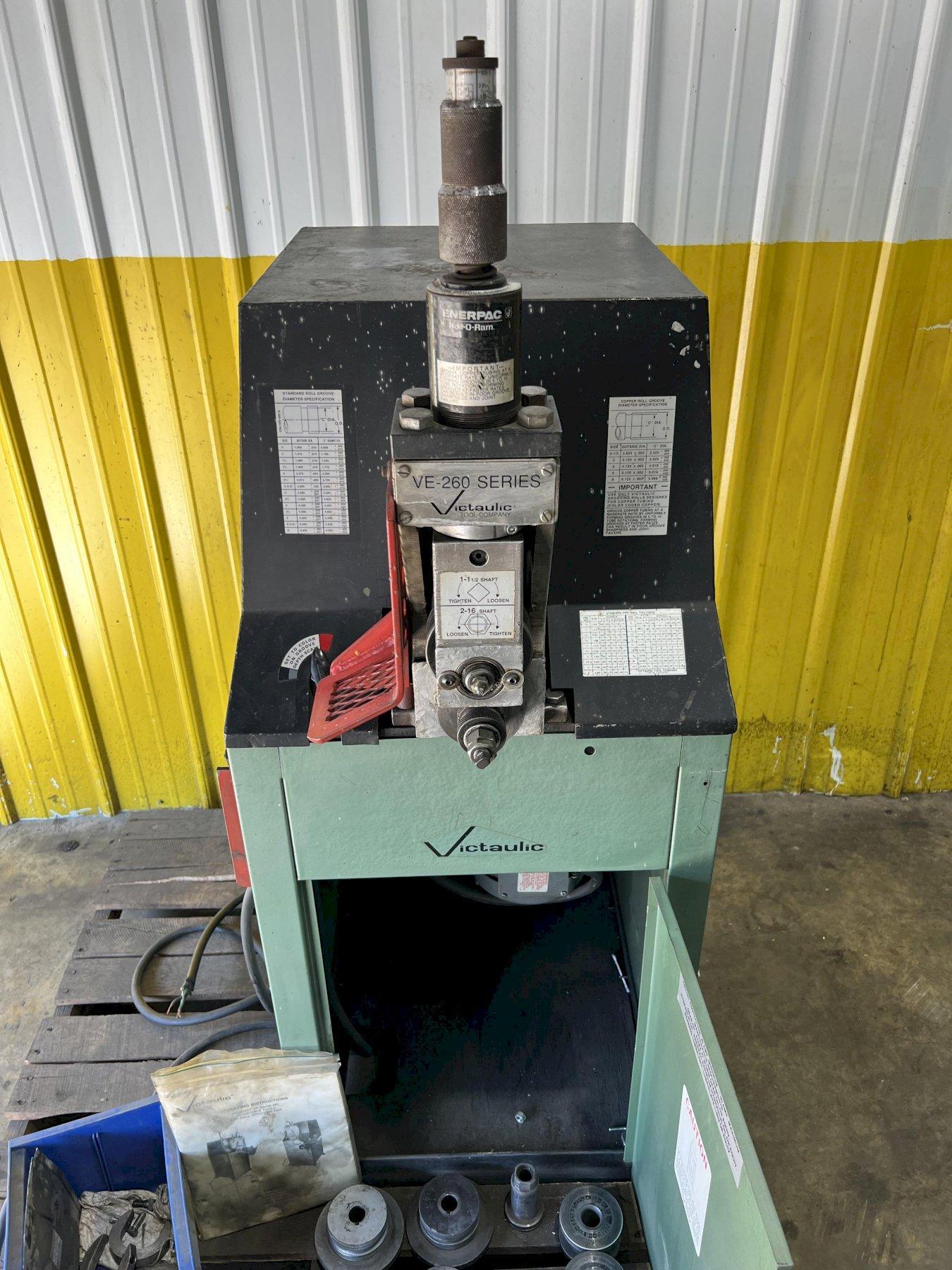 VICTAULIC MODEL VE-260 PIPE BENDER ROLL GROVER: STOCK 18215