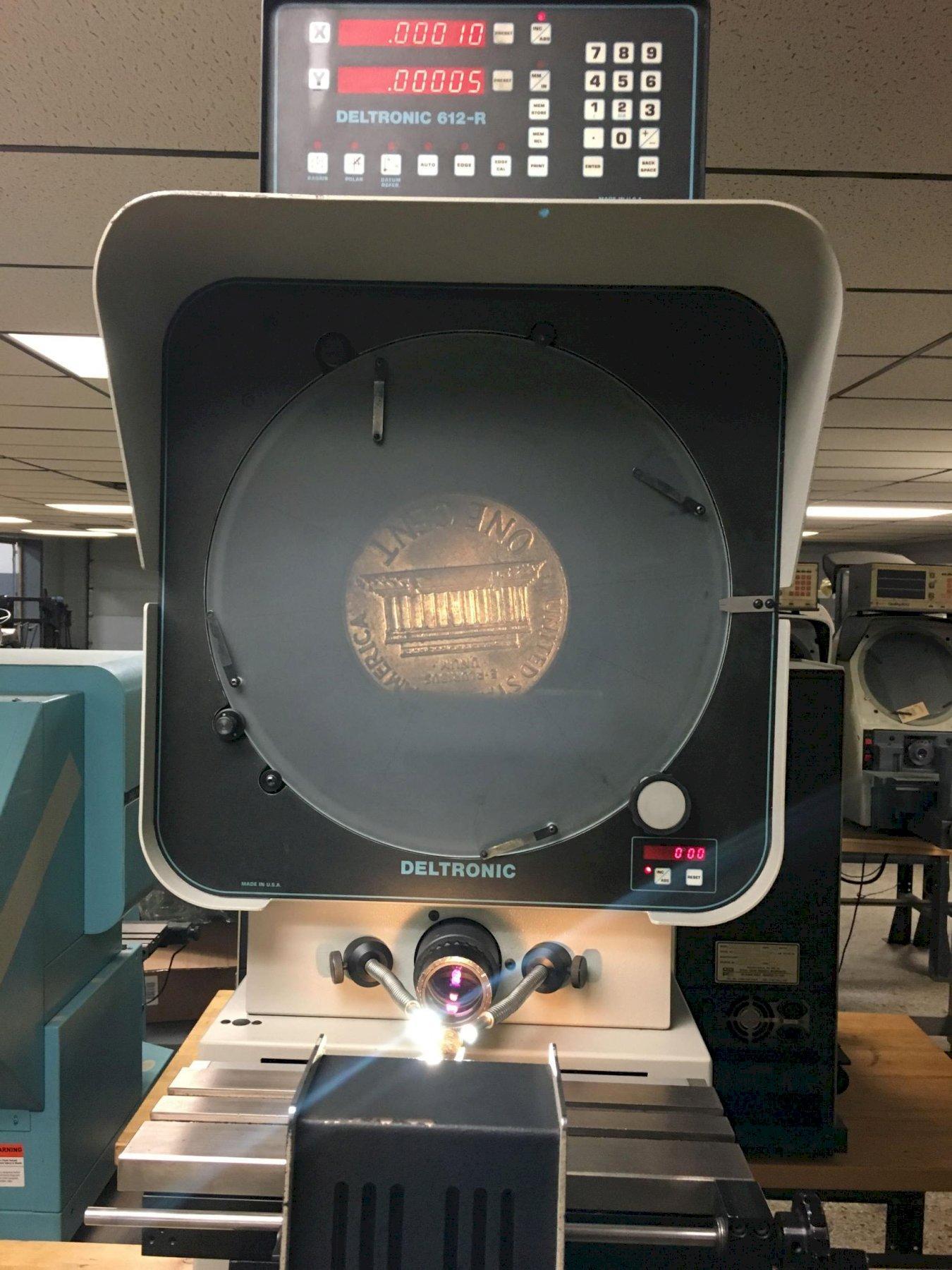 Deltronic Model DH216 Bench Top Optical Comparator, S/N 389085962. | AMC