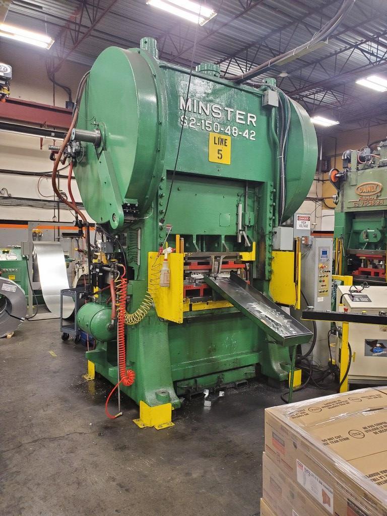 500 Ton Verson S2-500-240-60 Straight Side Press | G-2000 Inc.