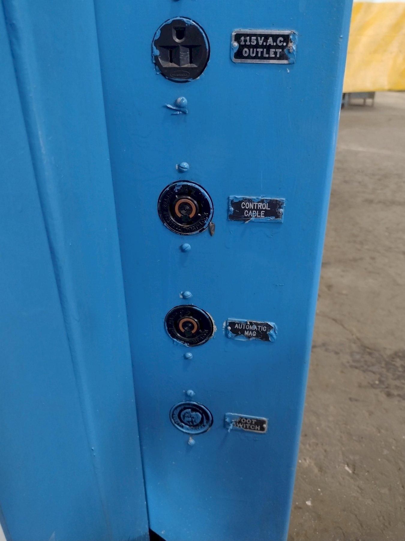 MAGNAFLUX MODEL #H-820 MAGNETIC PARTICLE INSPECTION MACHINE: STOCK #17322