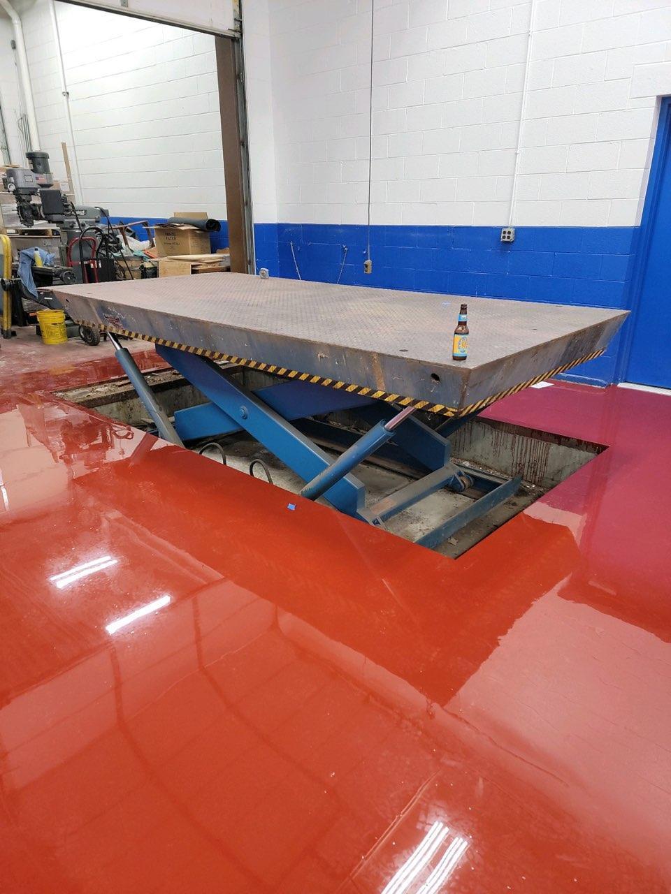 Advance Lifts, Inc. Hydraulic Lift Platform | Lee Stevens Machinery