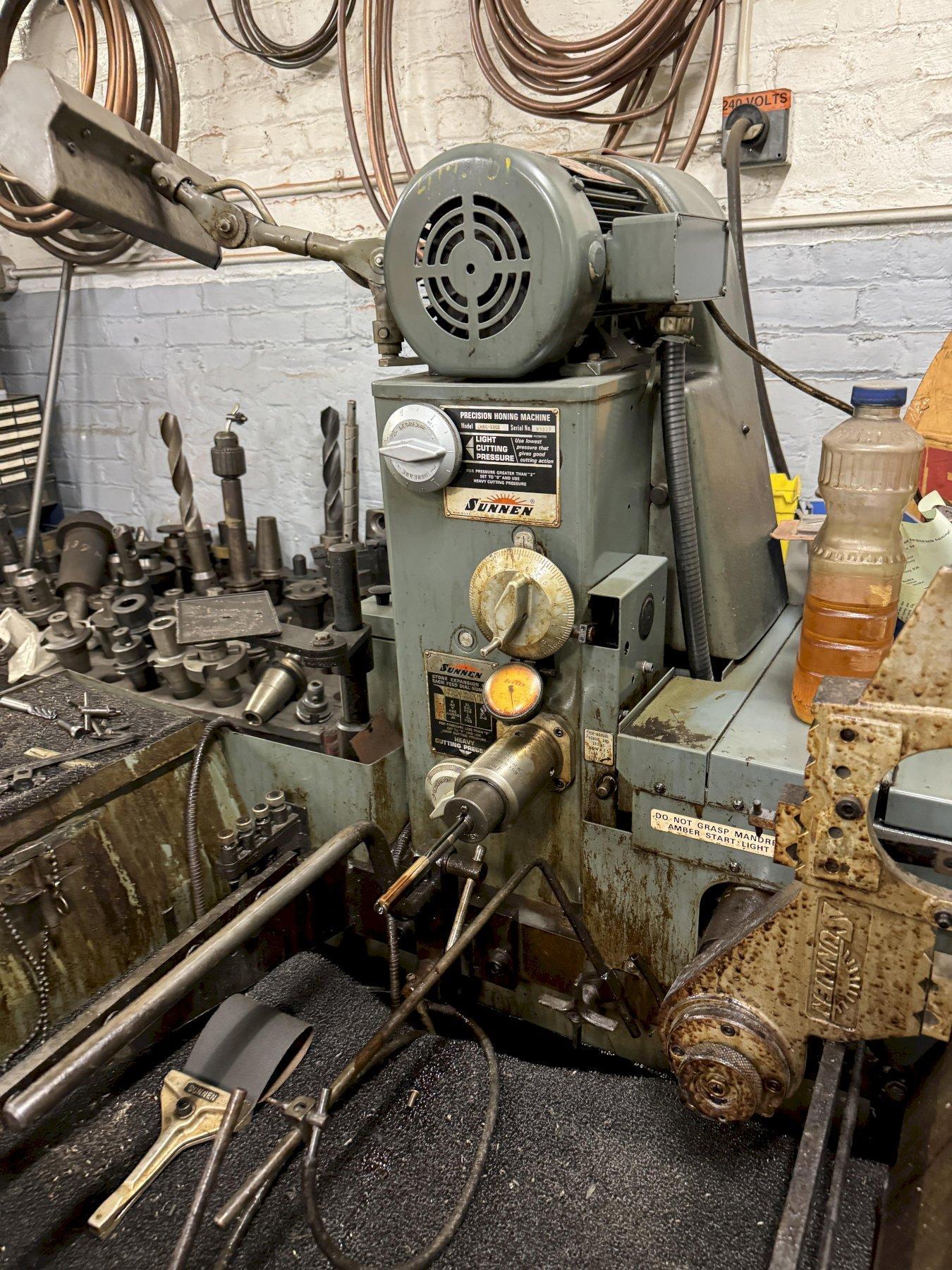 SUNNEN MBC–1802 PRECISION HONING MACHINE. STOCK # 1228624 | G-2000 Inc.