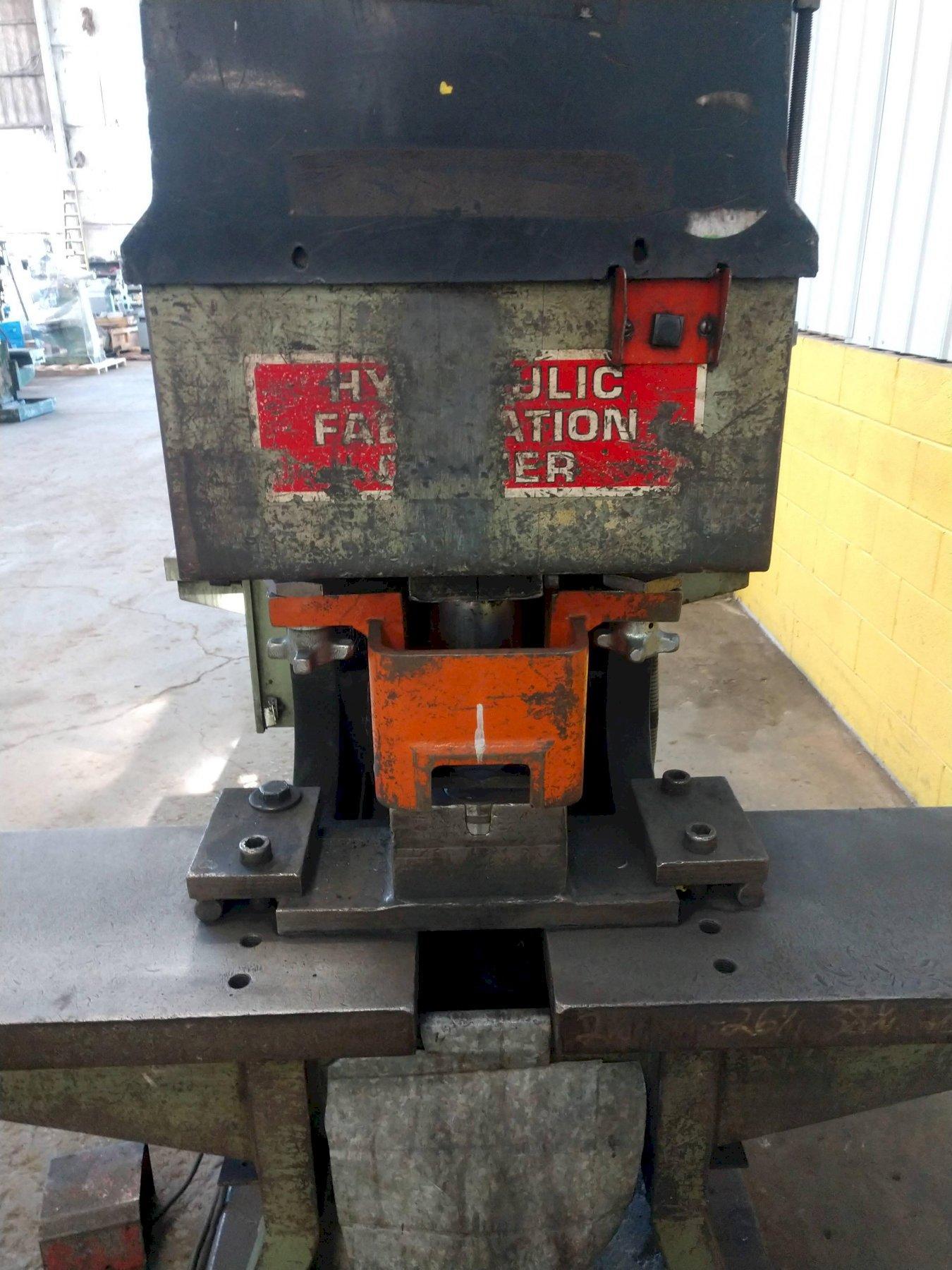 70 TON METAL MUNCHER MODEL DP70 SINGLE END HYDRAULIC PUNCH: STOCK #13430