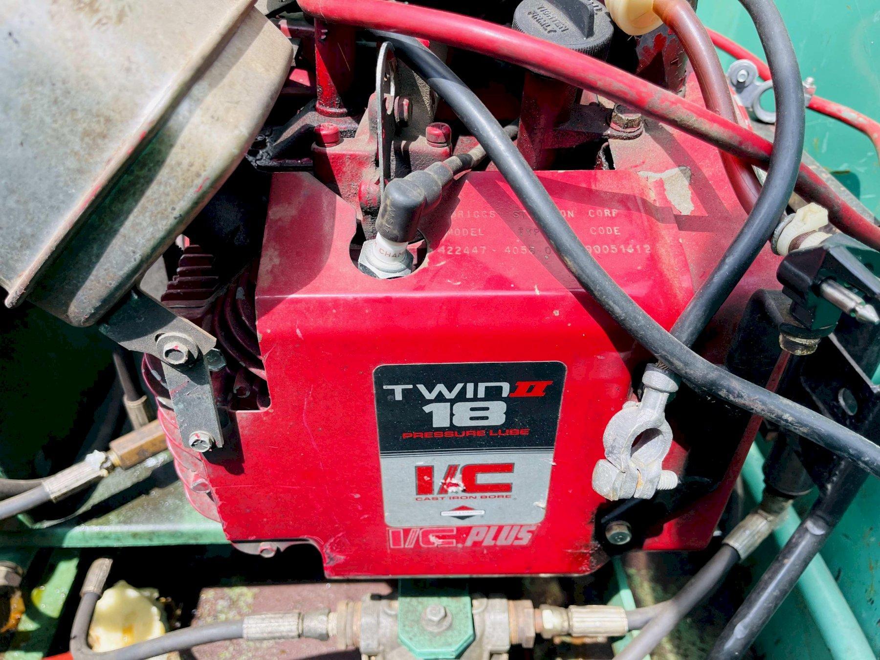 Garlock Model 1400 Hydraulic Swing Hoist | Portage Packaging Systems, INC.