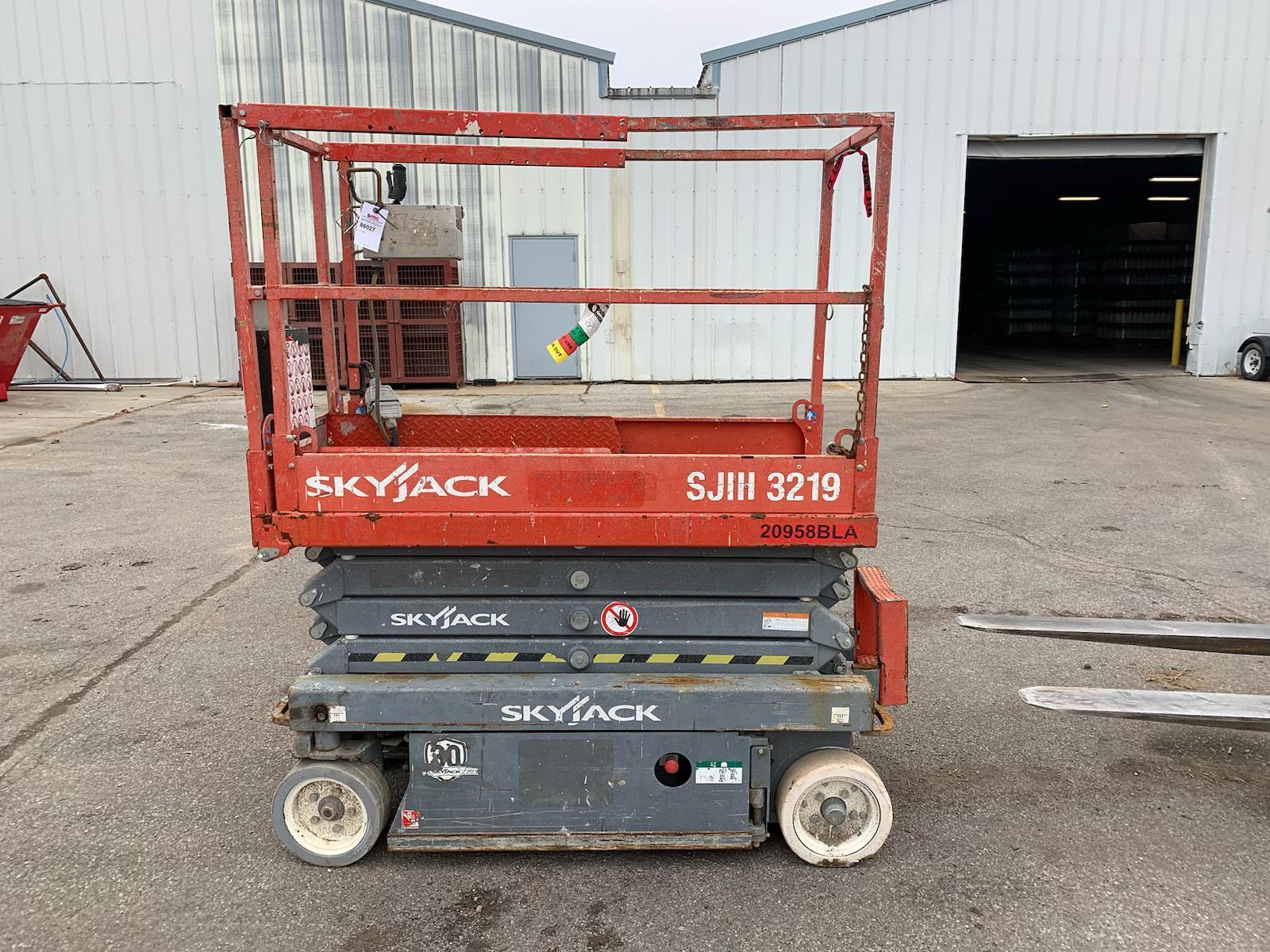 1 – PREOWNED SKYJACK SCISSOR LIFT, MODEL #:SJ III – 3219, S/N: 22077791 ...